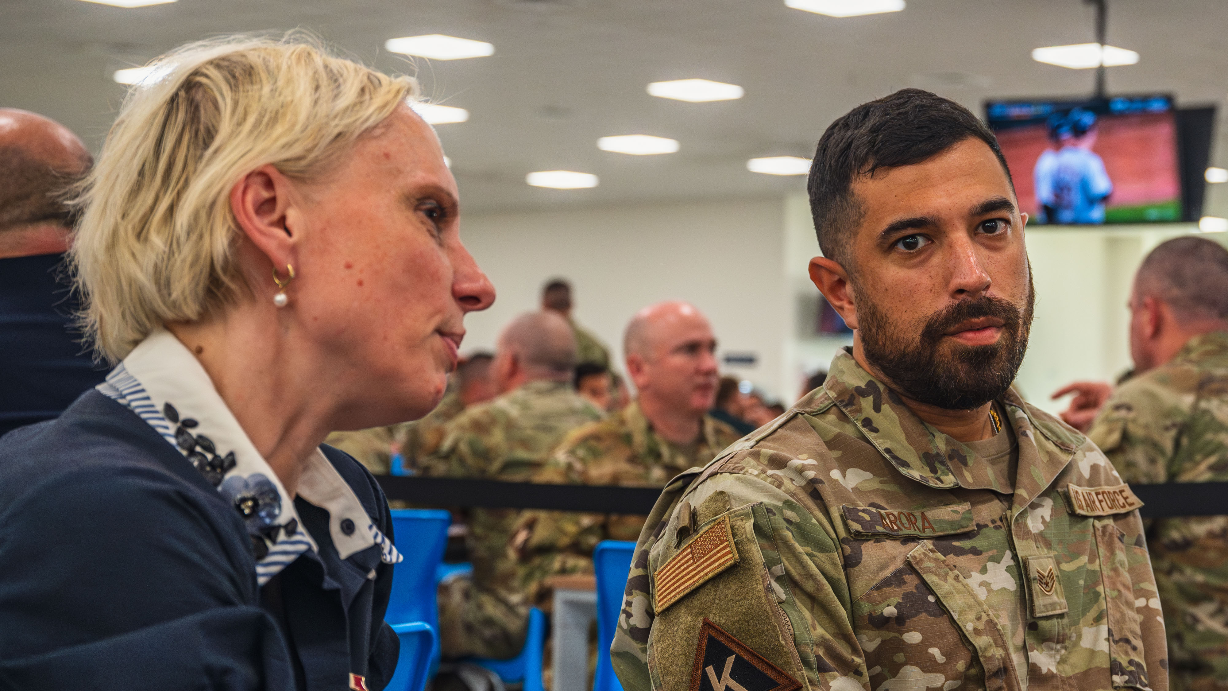 U.S. Congressmen tour the 379th AEW > U.S. Air Forces Central > Article ...