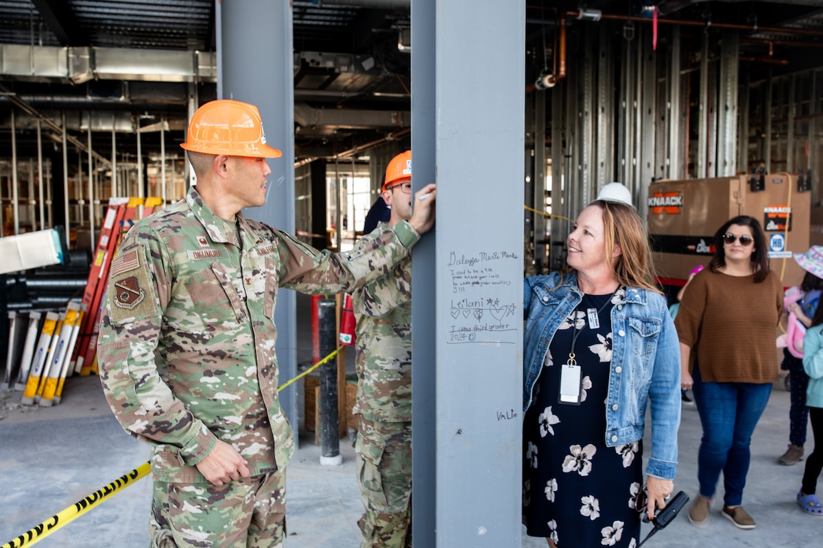 Kirtland Air Force Base Celebrates Progress on New Sandia Base ...
