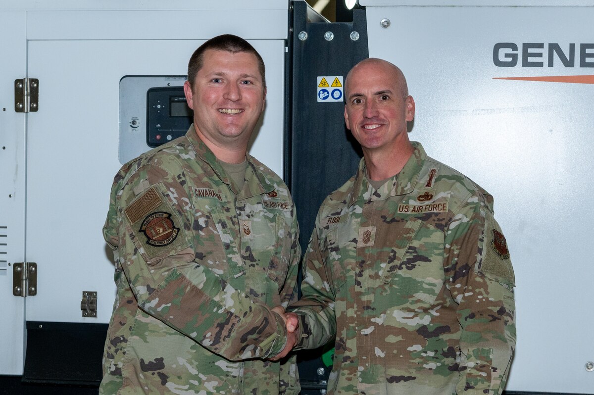 CSAF, CMSAF visit Arctic Airmen at JBER > Pacific Air Forces > Article ...