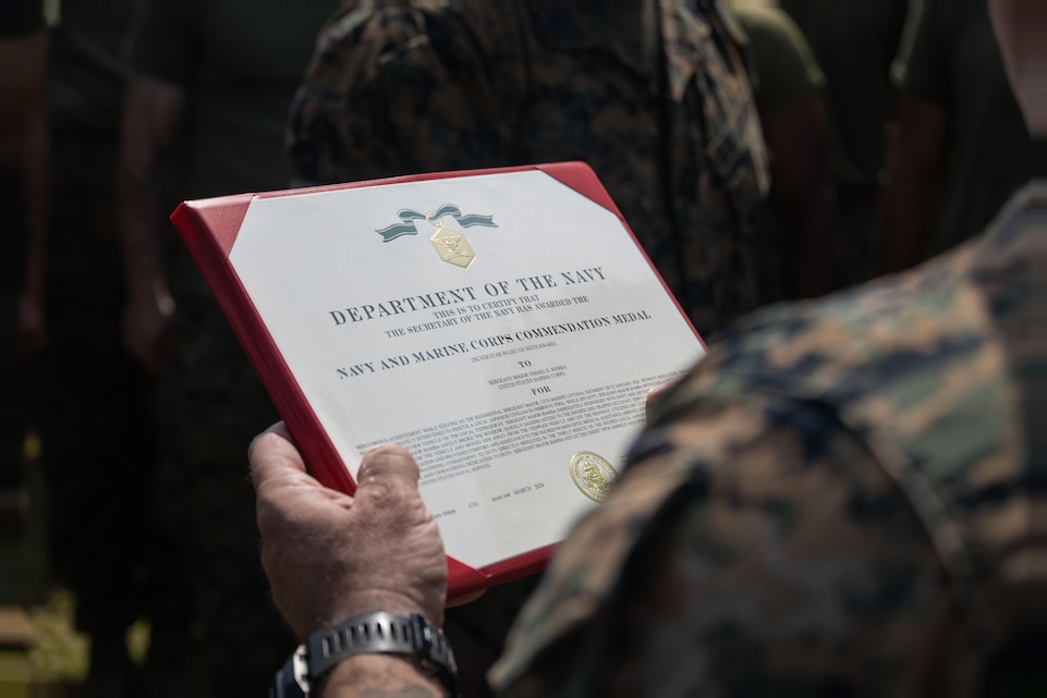 Leading By Example: 12th MLR Sergeant Major Provides Life-Saving Aide ...