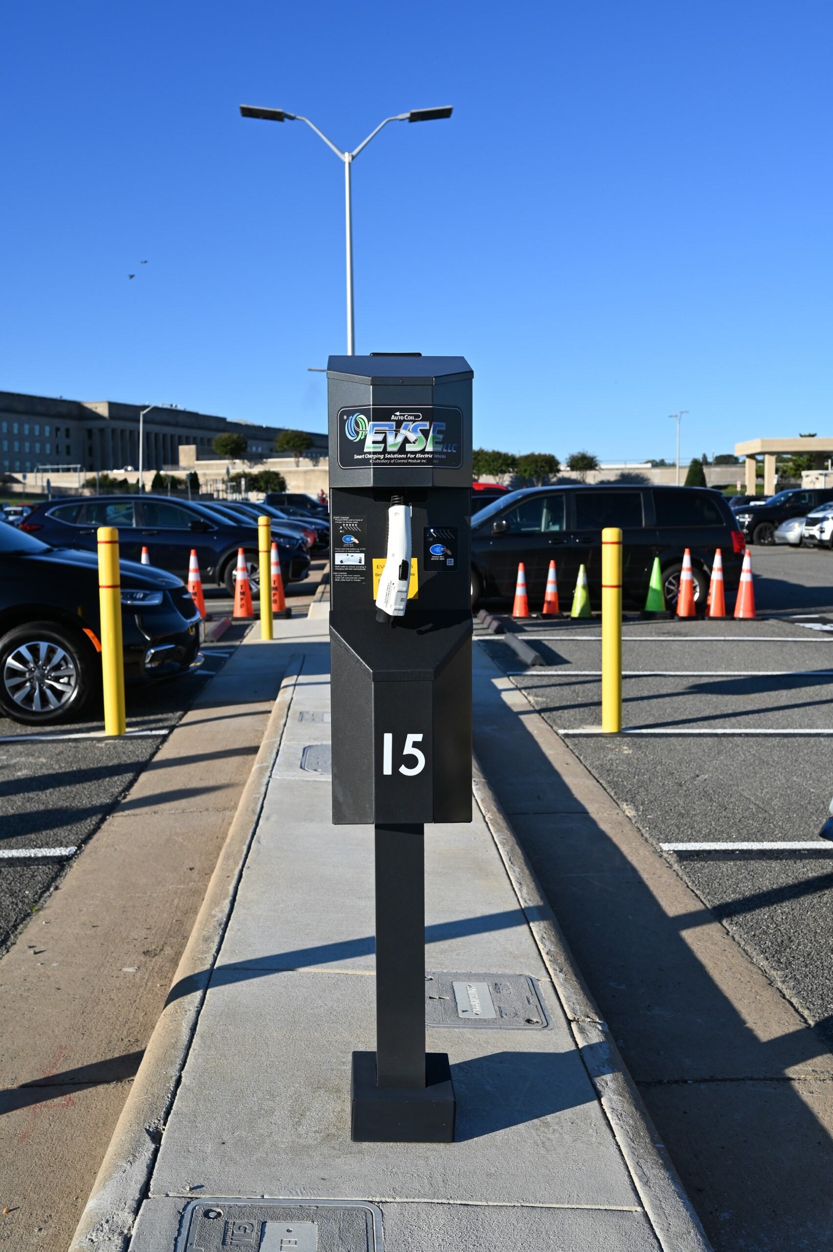 Pentagon Celebrates Clean Energy Action Month With Readiness Expo ...