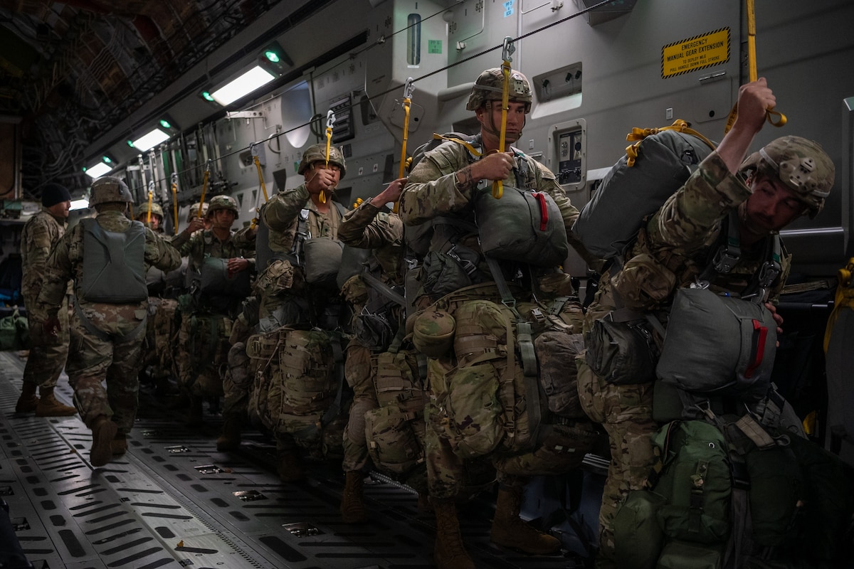 Joint Forcible Entry 2: A Milestone in Aerial Operations > Fairchild Air Force Base > Article ...