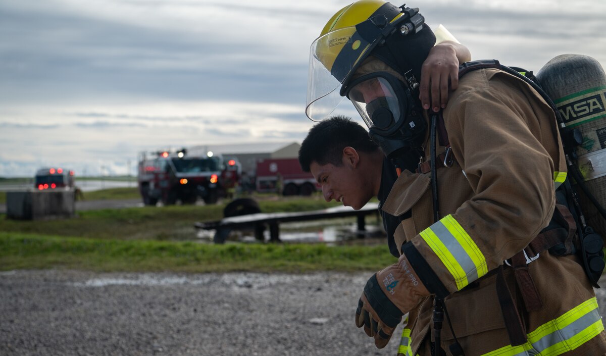 Slingstone 24-4: Major Accident Response Exercise (MARE) > Andersen Air ...