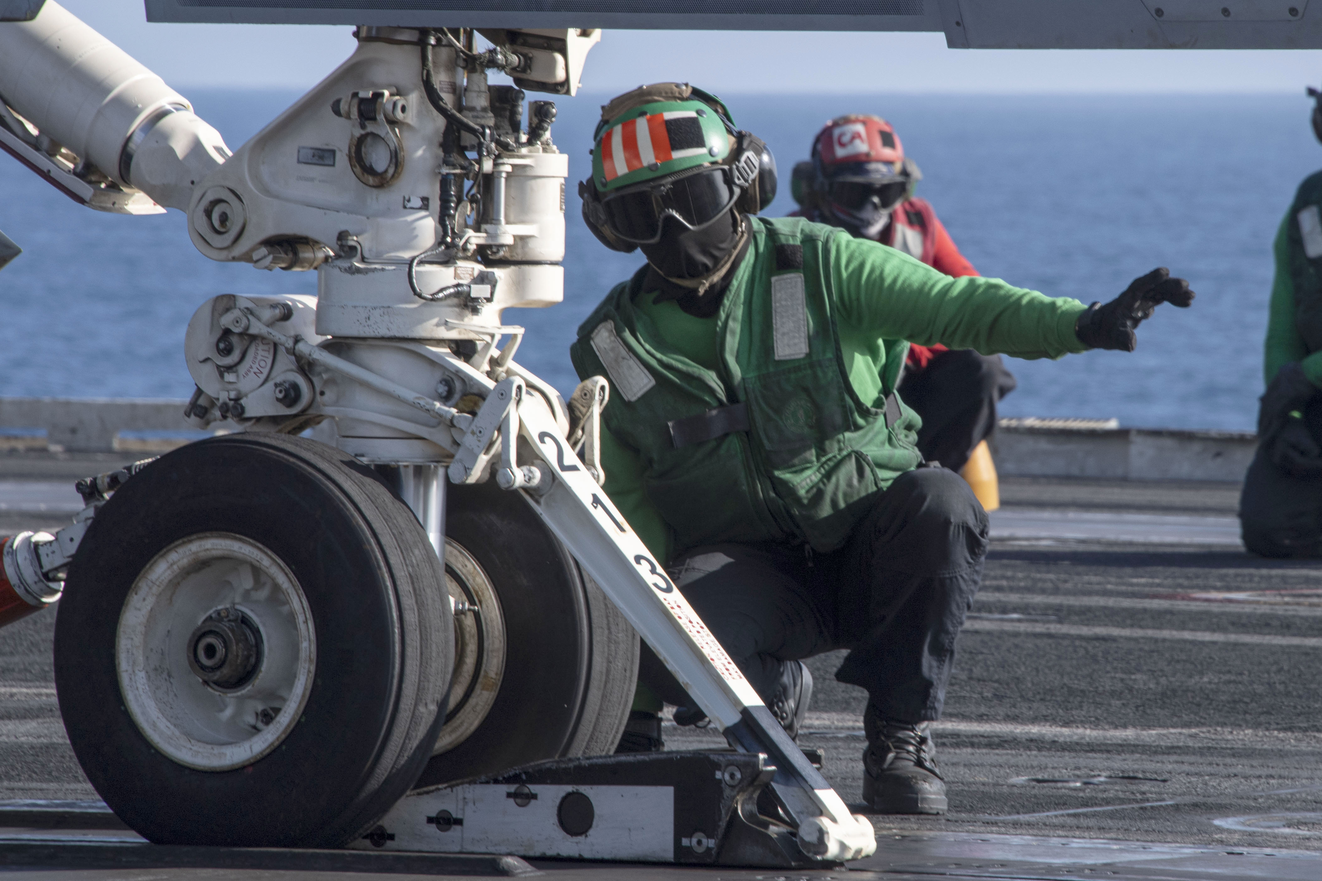 USS Abraham Lincoln underway operations in U.S. 5th Fleet > United ...