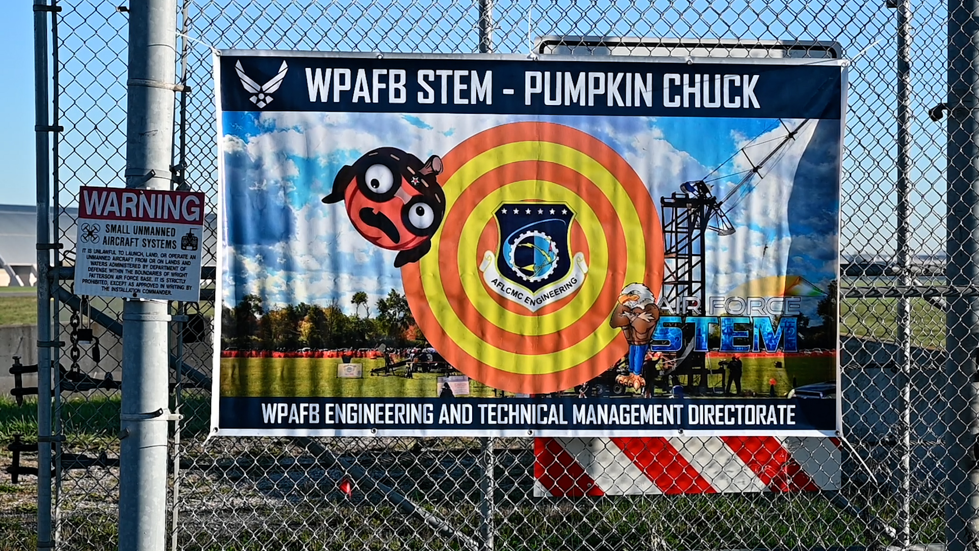 20th Annual Pumpkin Chuck (Photo Gallery) > Air Force Life Cycle ...