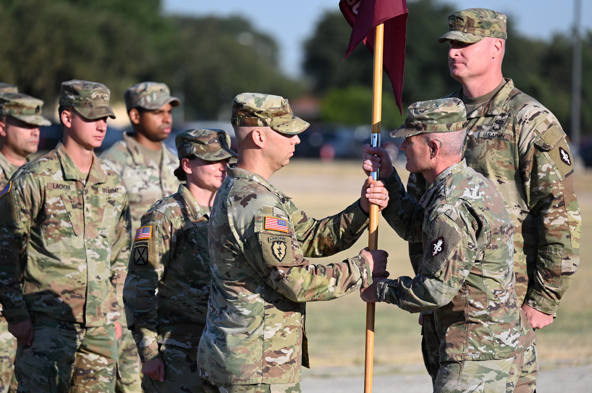 MEDCoE HQ Support Company welcomes new leader > Joint Base San Antonio > News