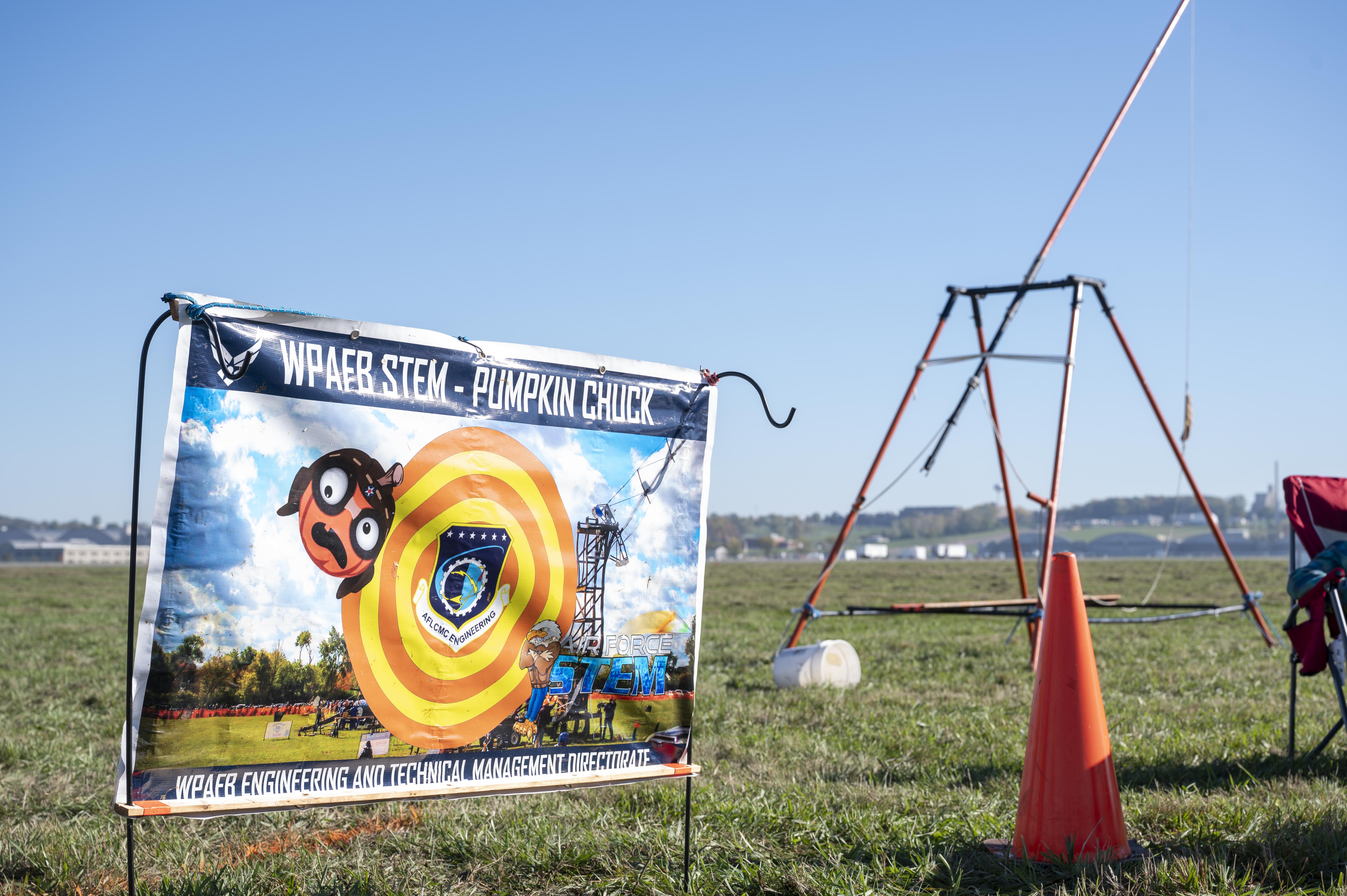 20th Annual Pumpkin Chuck (Photo Gallery) > Air Force Life Cycle ...
