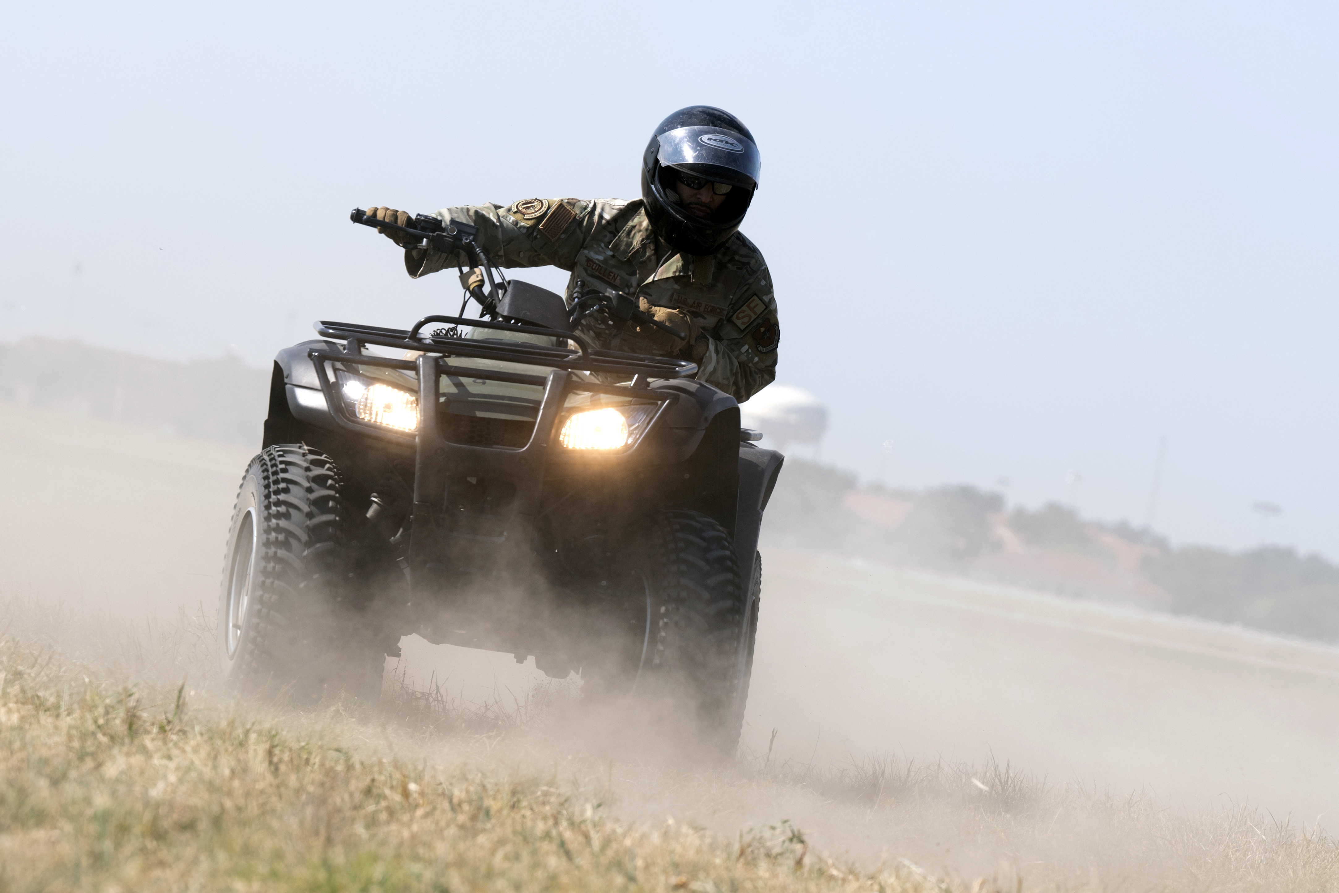 902nd Security Forces Squadron Airmen increase capabilities > Joint ...