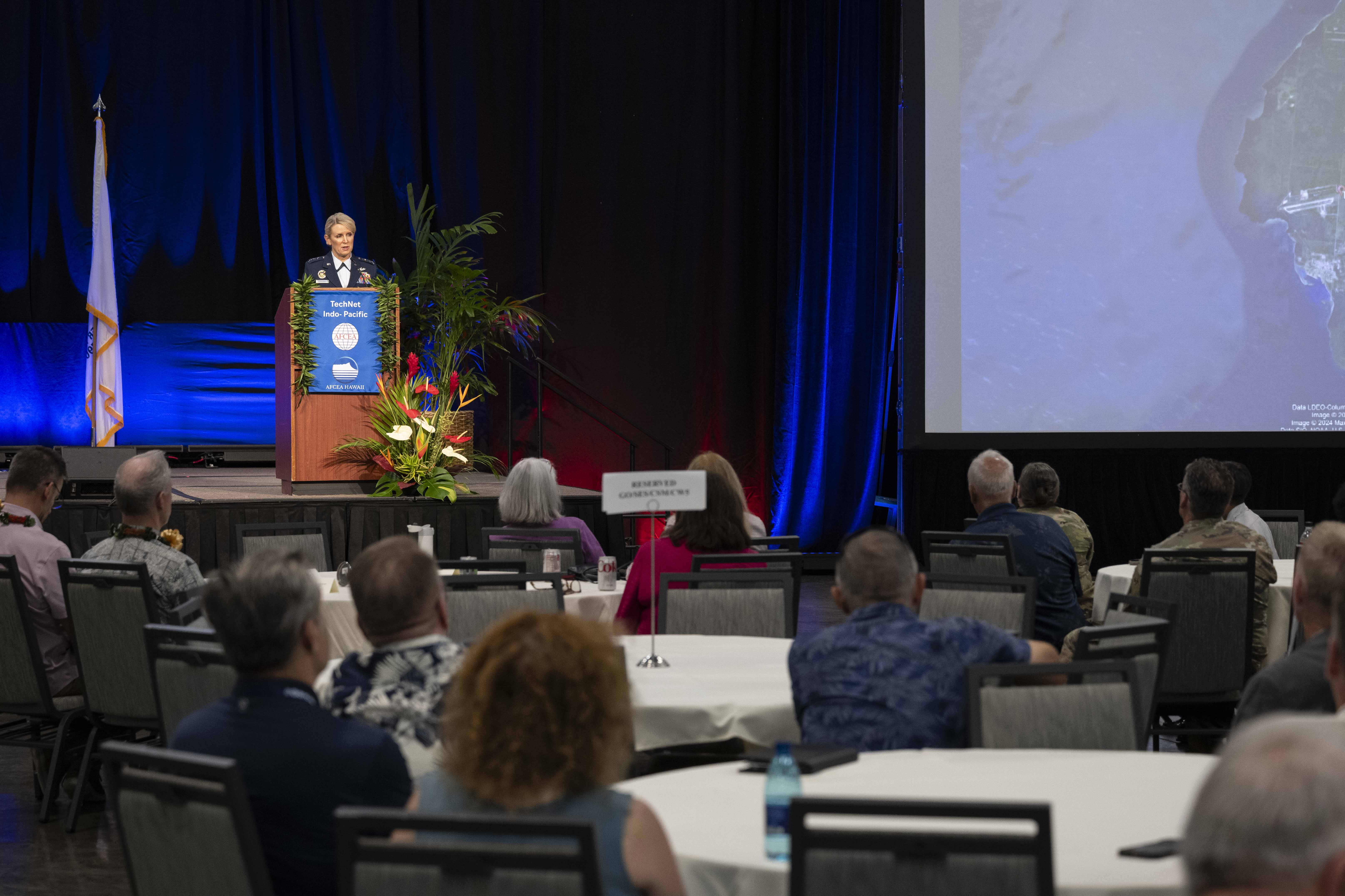 Lt. Gen. Lenderman emphasizes collaboration, innovation at AFCEA ...