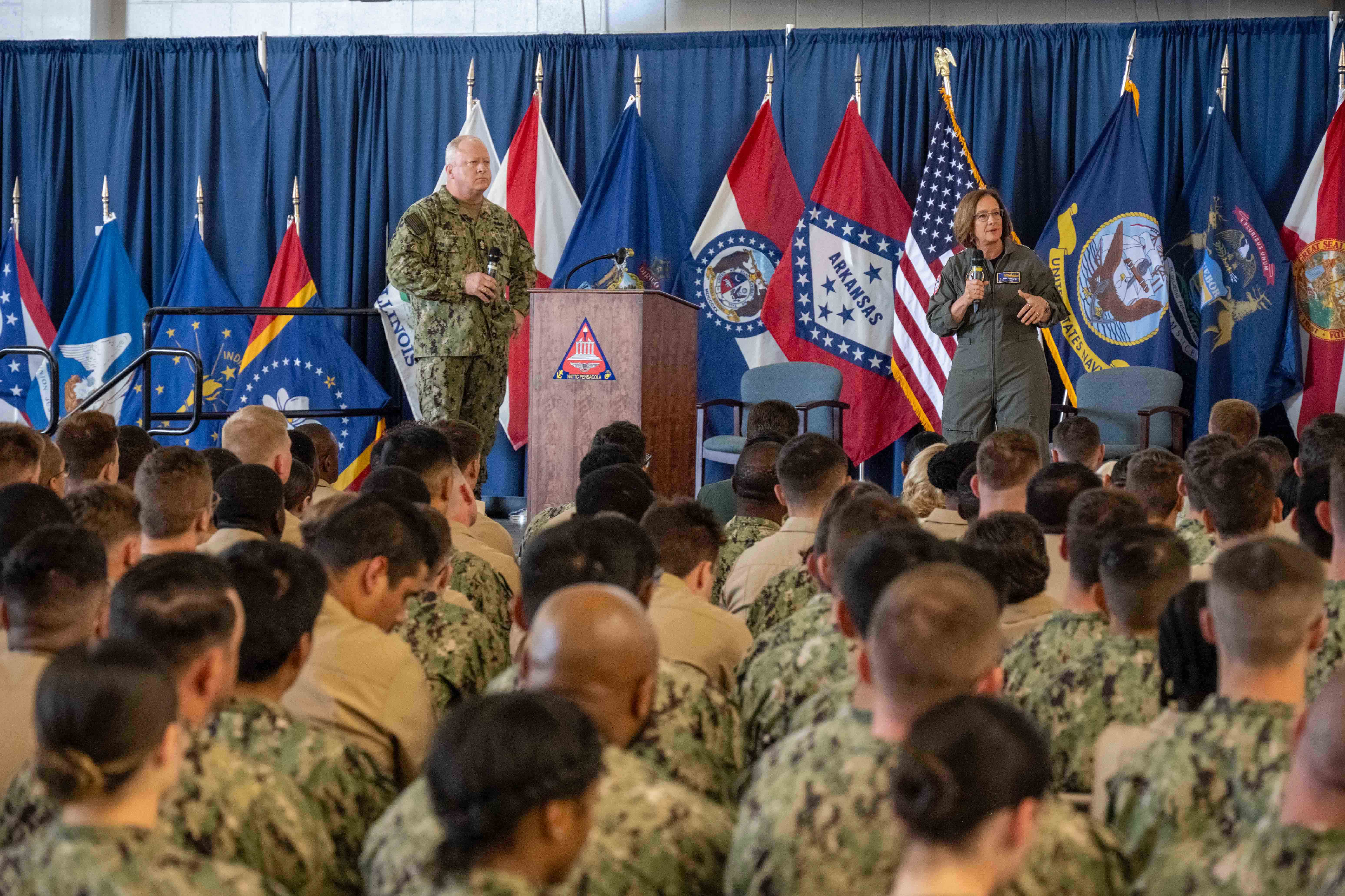 Chief of Naval Operations, Master Chief Petty Officer of Navy Visit ...