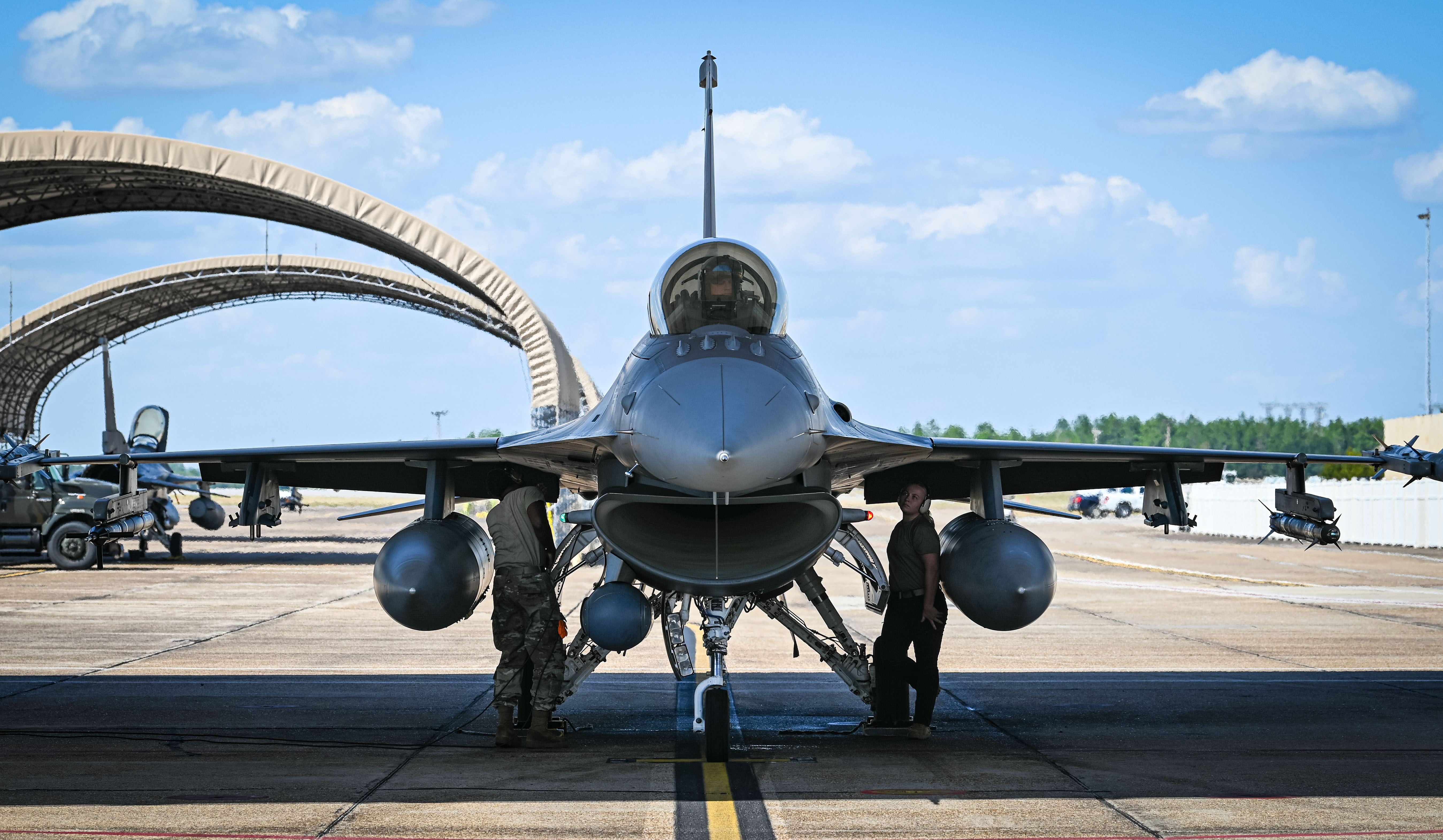 85th TES flies new F-16 electronic warfare suite > Air Combat Command ...