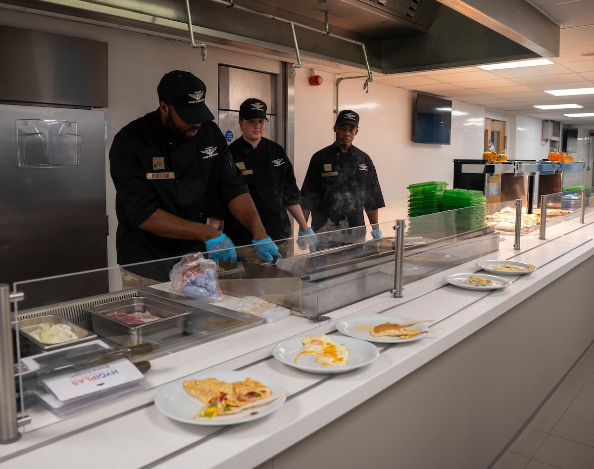 Knight’s Table reopens: Enhancing quality of life for Airmen > Royal ...
