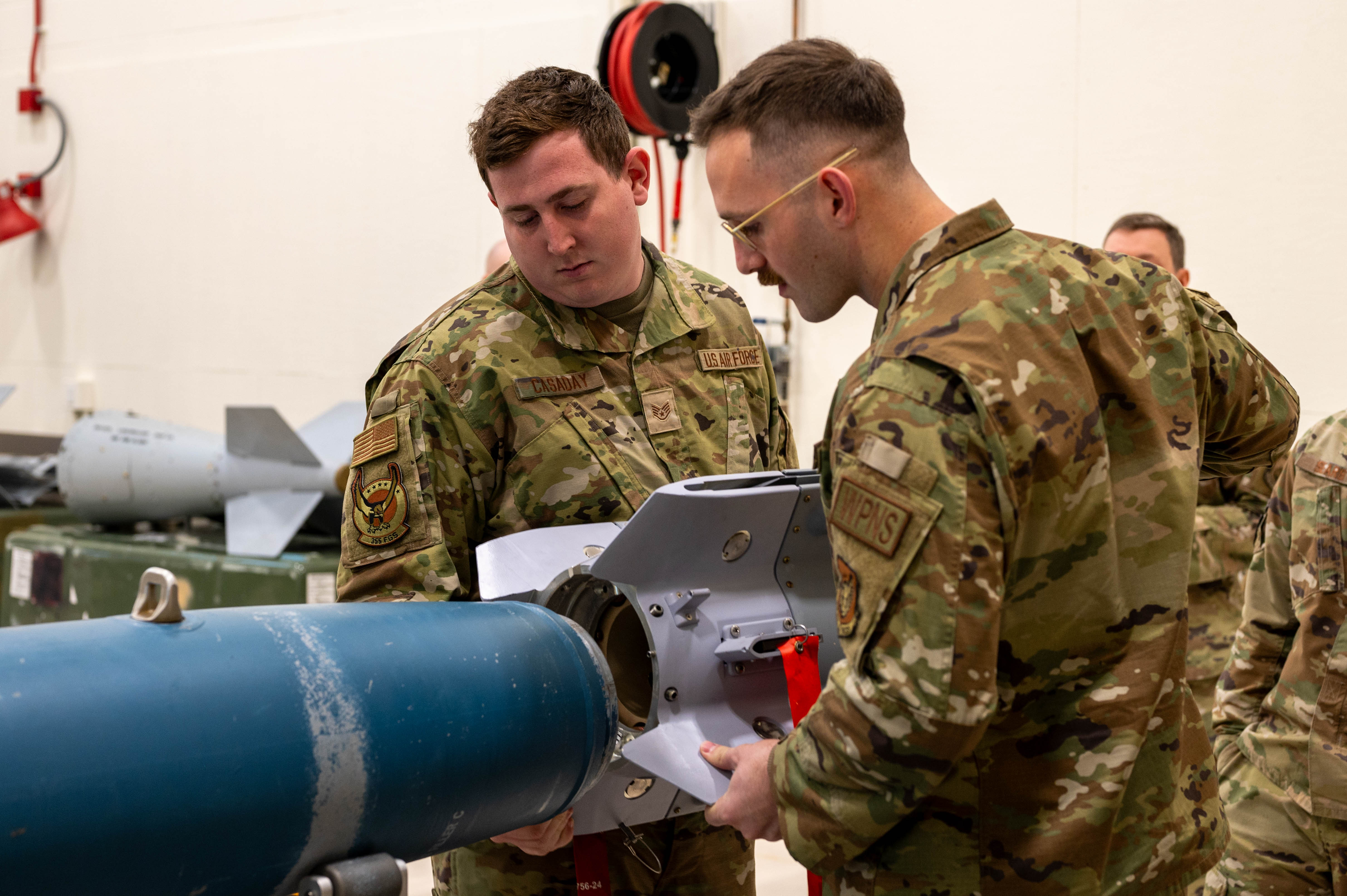 354th Munitions Squadron Arms ALS Class 25-1 with Tactical Assembly ...