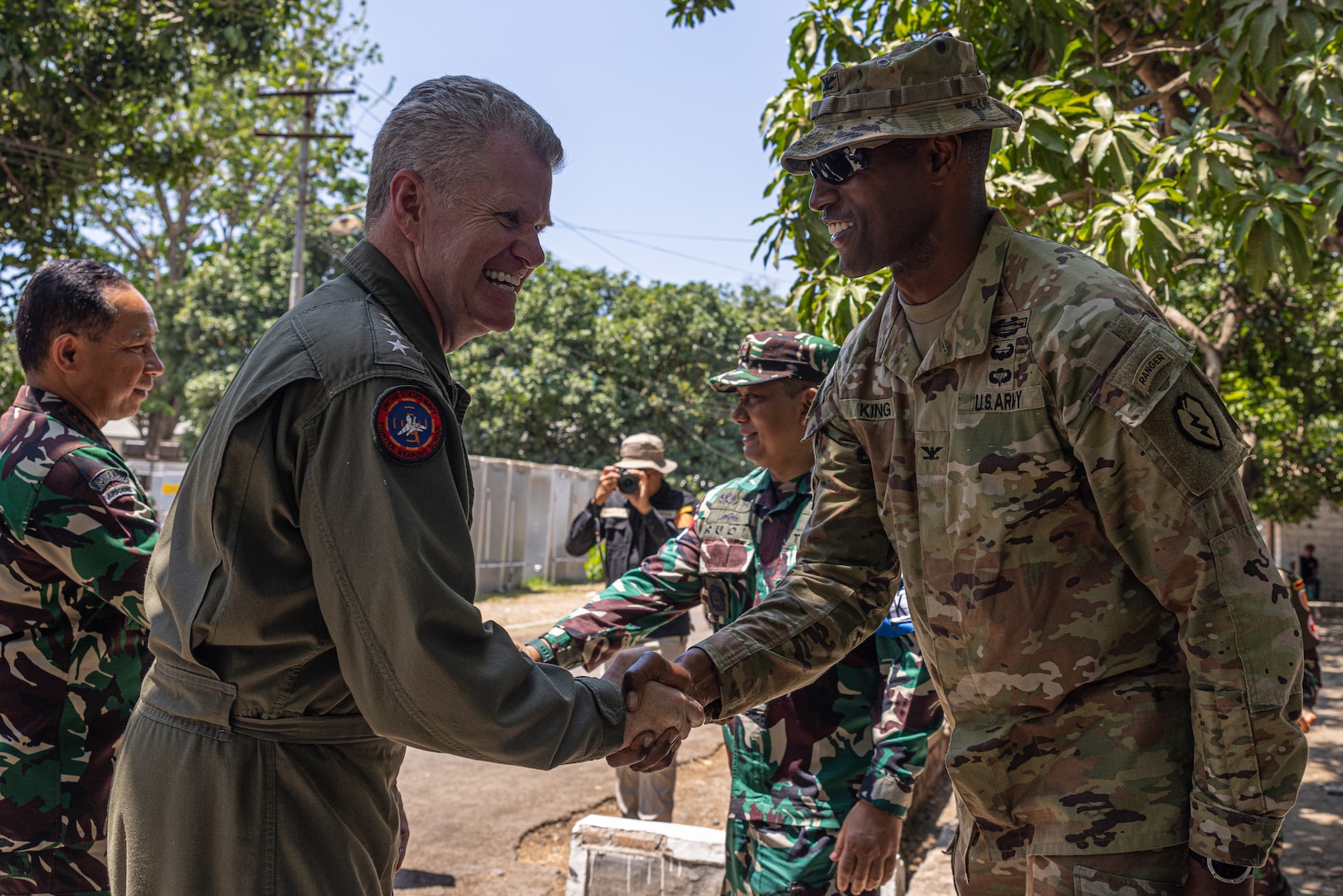 U.S. Indo-Pacific Commander Travels to Indonesia > U.S. Indo-Pacific ...