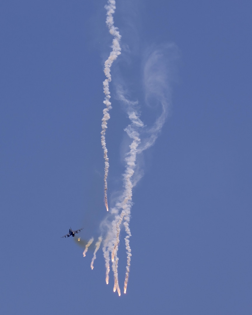 Super Garuda Shield 2024: ‘Joint strike’ exercise demos an F-16, live ...