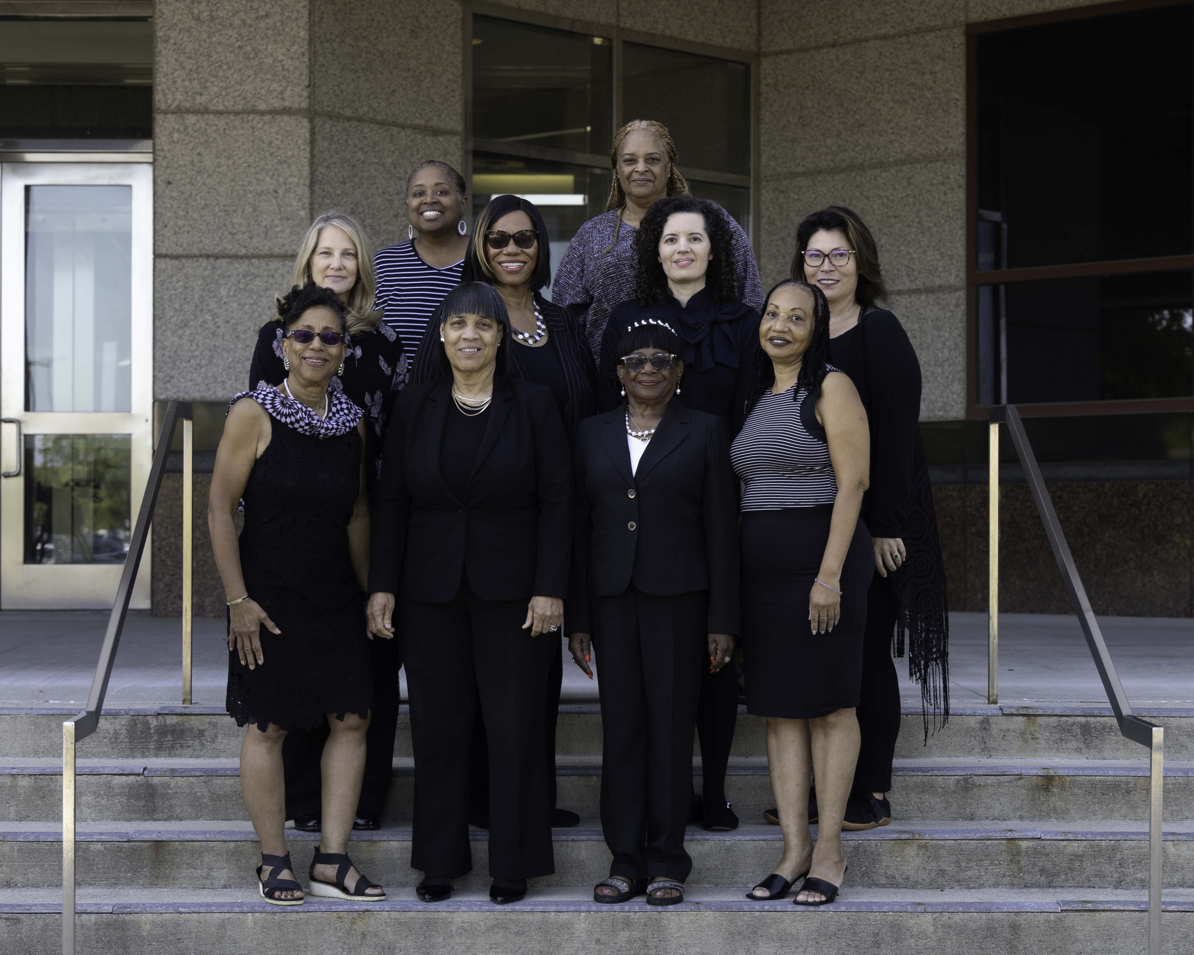 Music creates connection for the Defense Federal Choir > Defense ...