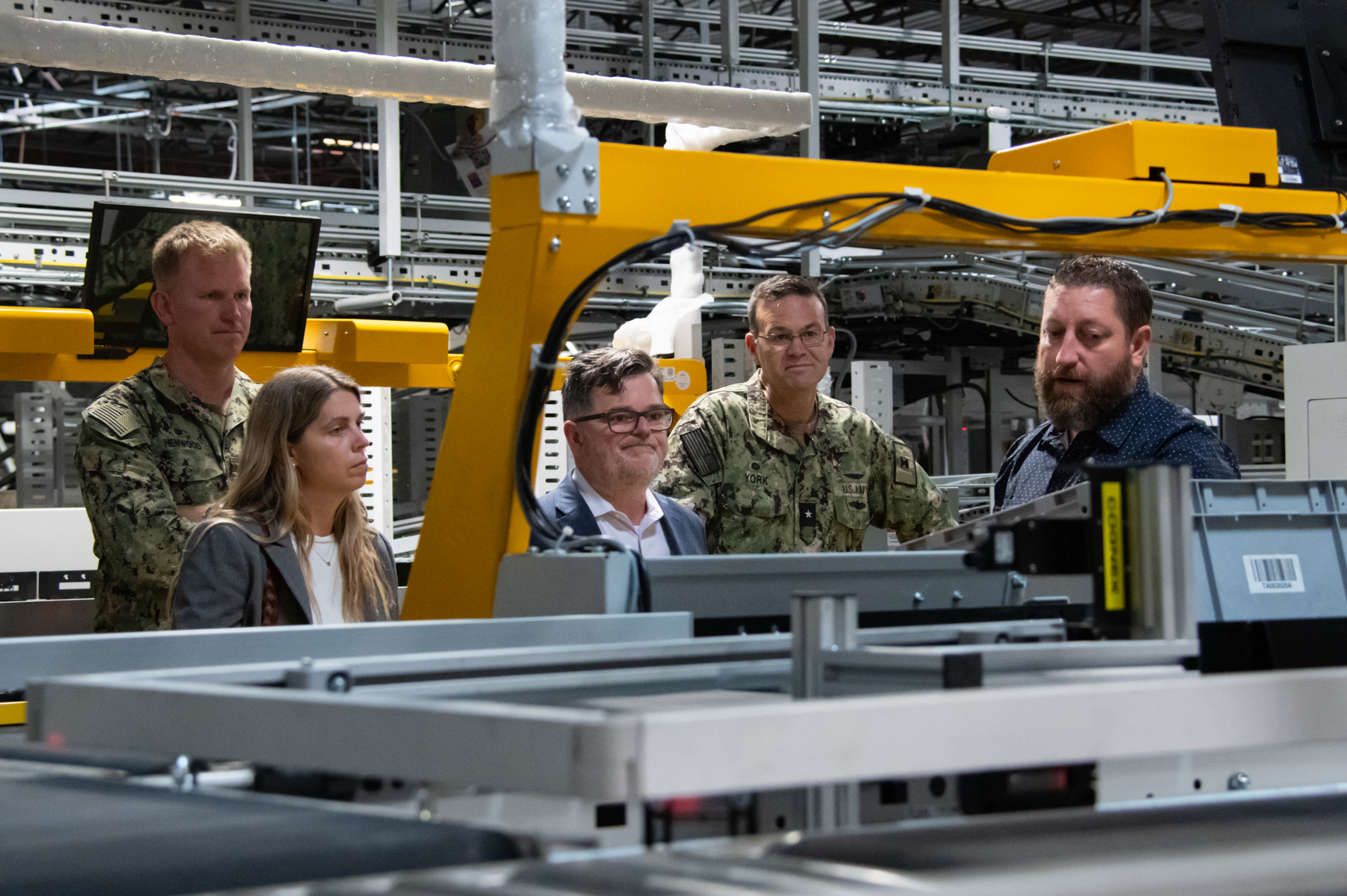 DLA Distribution hosts Navy experts for modernization, capabilities ...