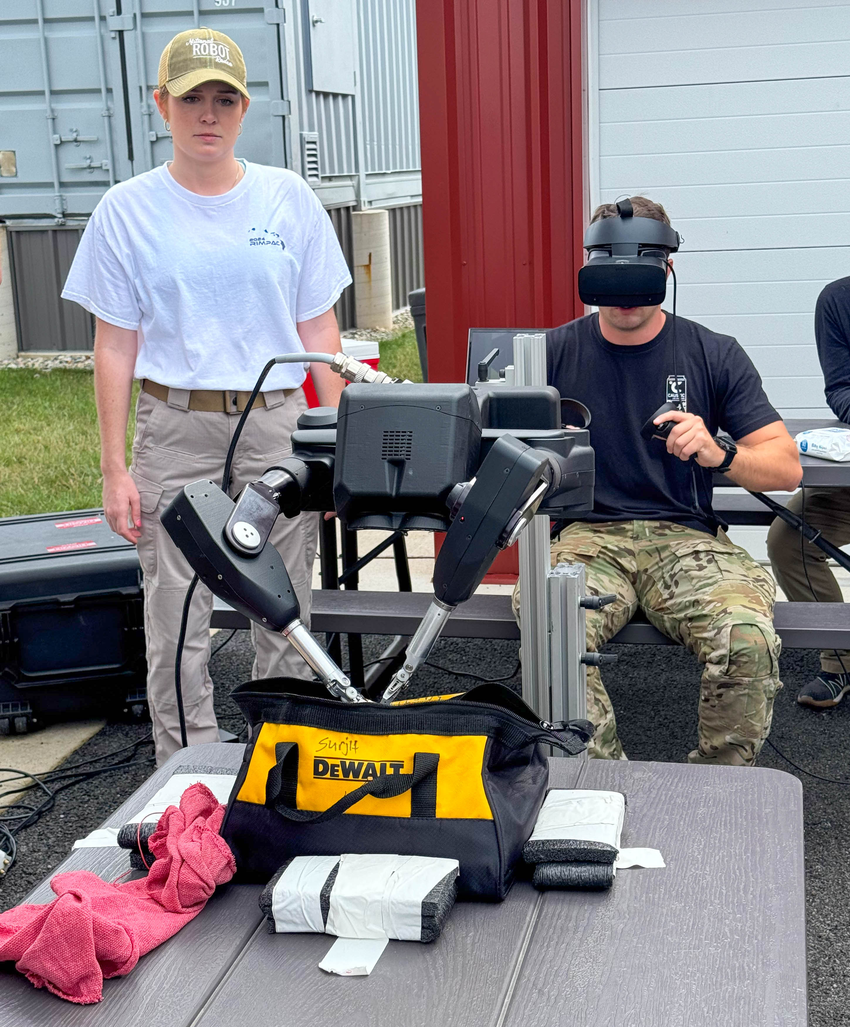 National Robot Rodeo ropes in emerging EOD technologies > Air Force ...