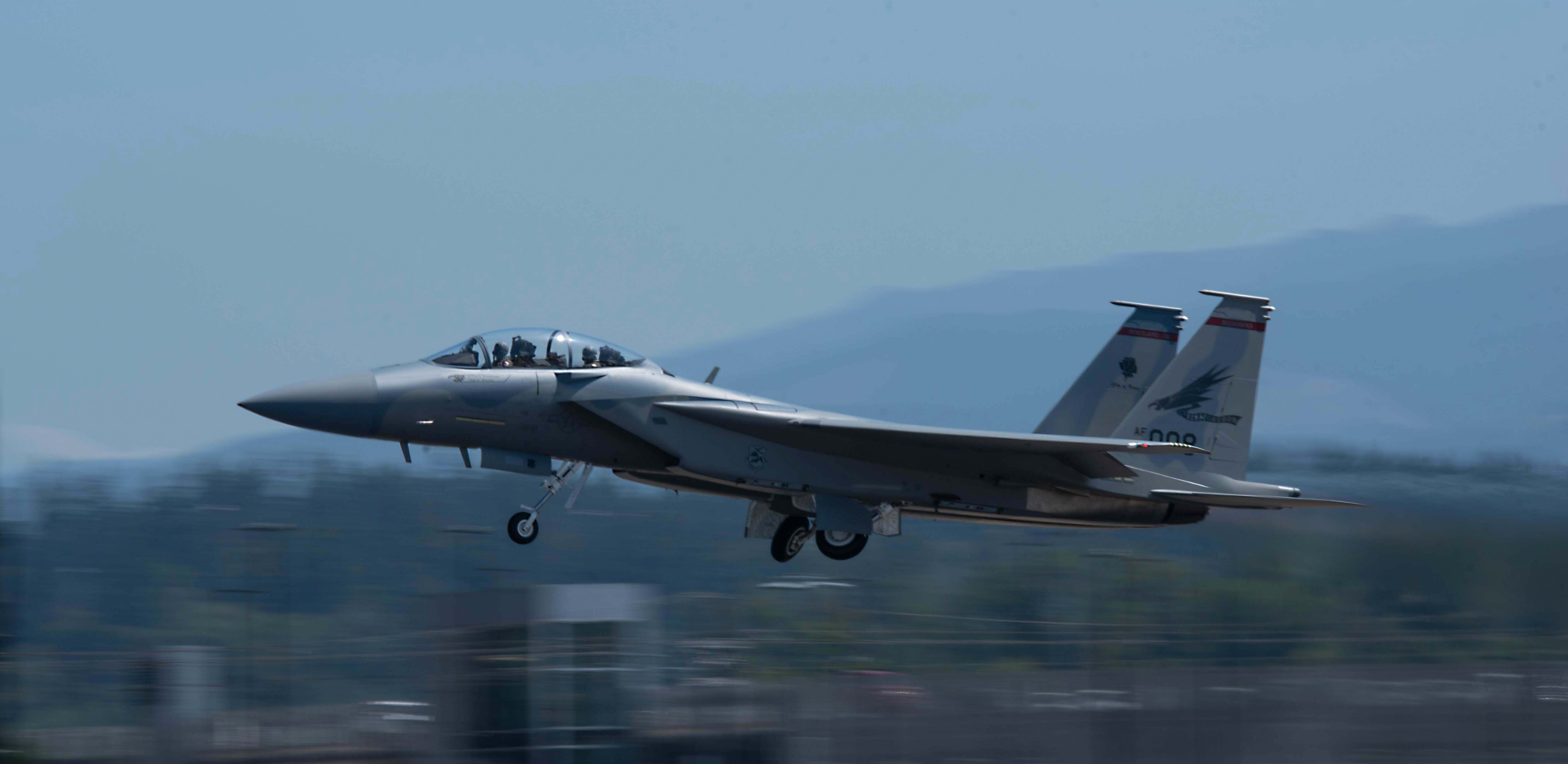 F-15EX makes first appearance at Oregon International Air Show > 142nd Wing > Article Display