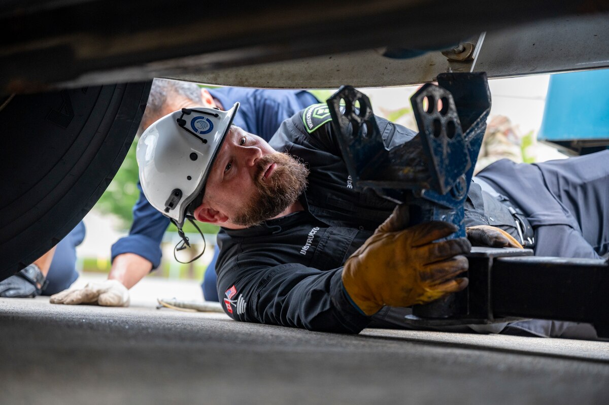 Winter is coming: 35th Logistics Readiness Squadron vehicle recovery ...