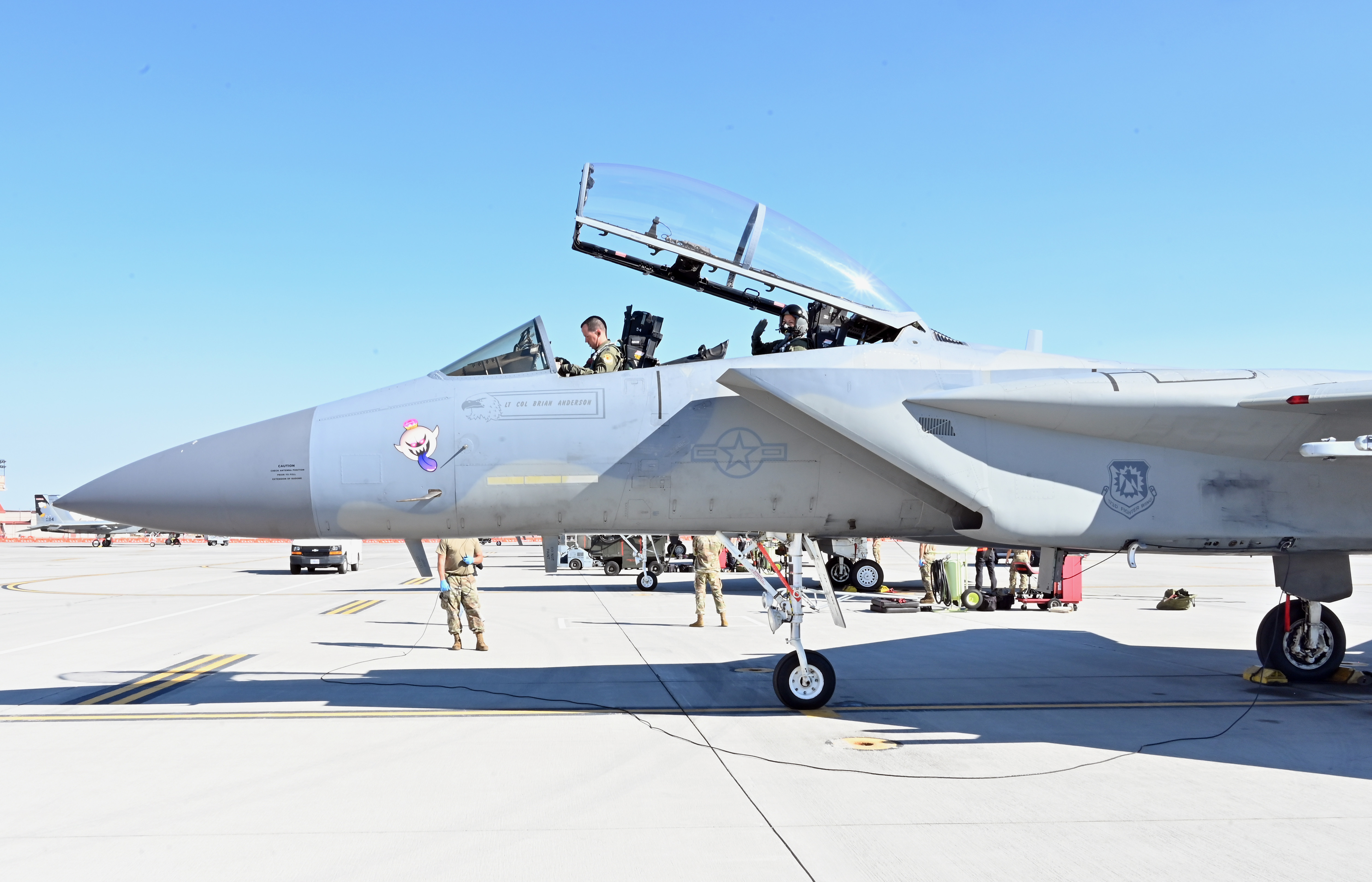 Team Kingsley F-15 Spouse Taxi > 173rd Fighter Wing > Article Display