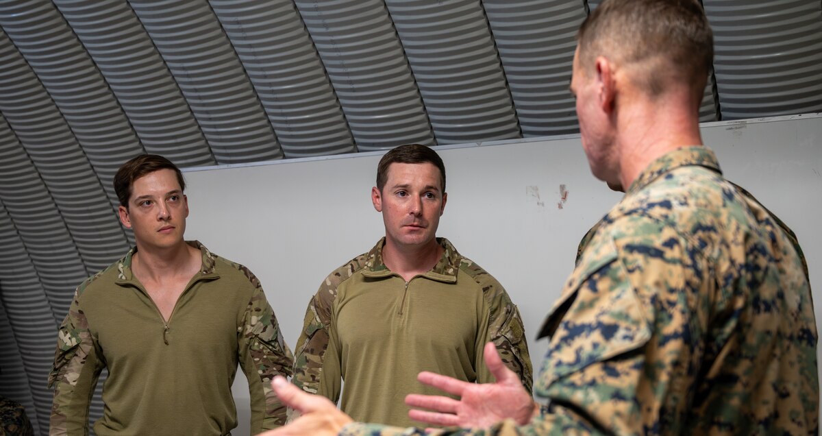 6th CTS trained alongside U.S. Marines for the first time during MWX ...