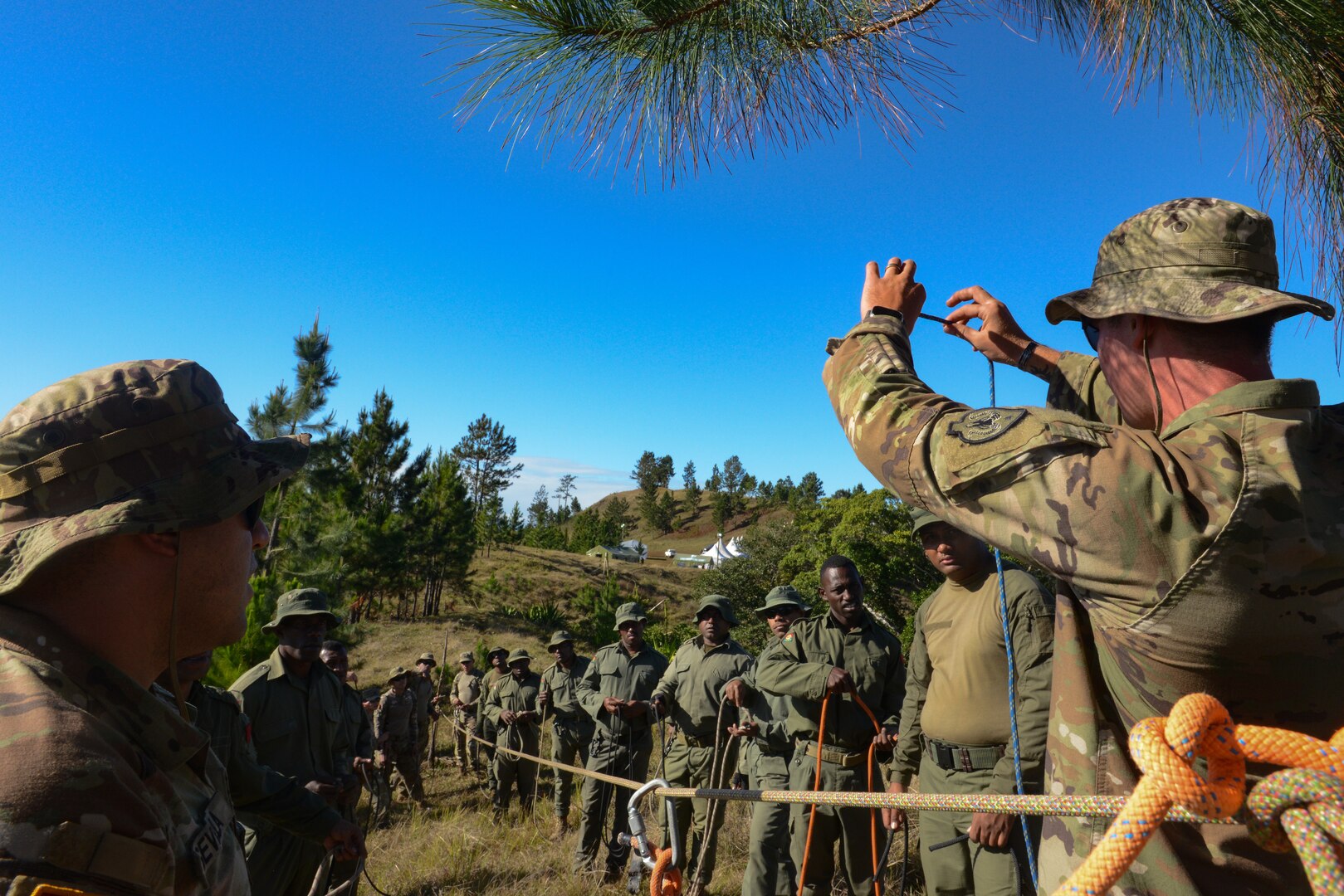 Nevada Army National Guard Soldiers train in Fiji at Exercise Cartwheel ...