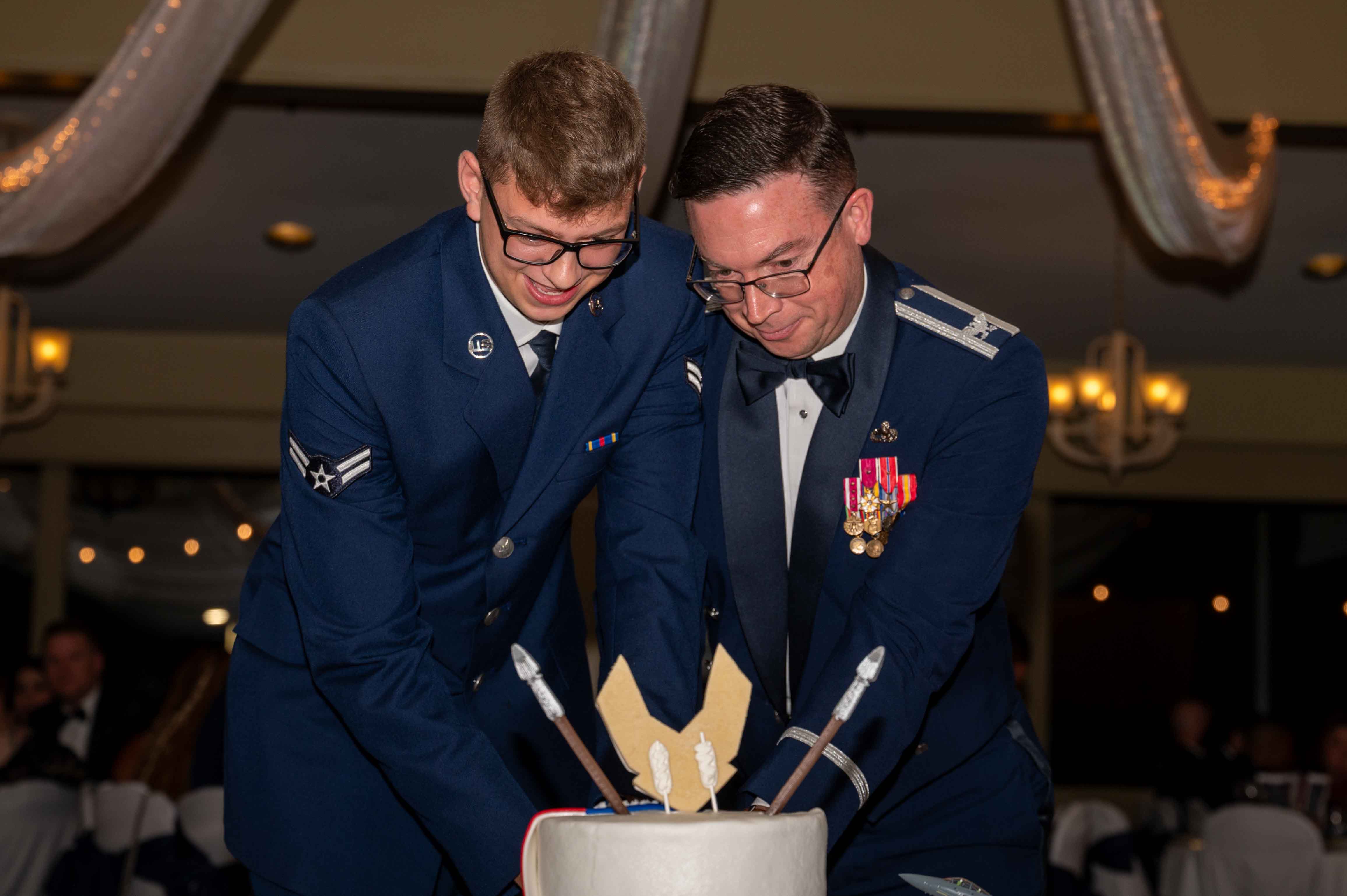 SJAFB Celebrates 77th Air Force Ball > Seymour Johnson Air Force Base ...
