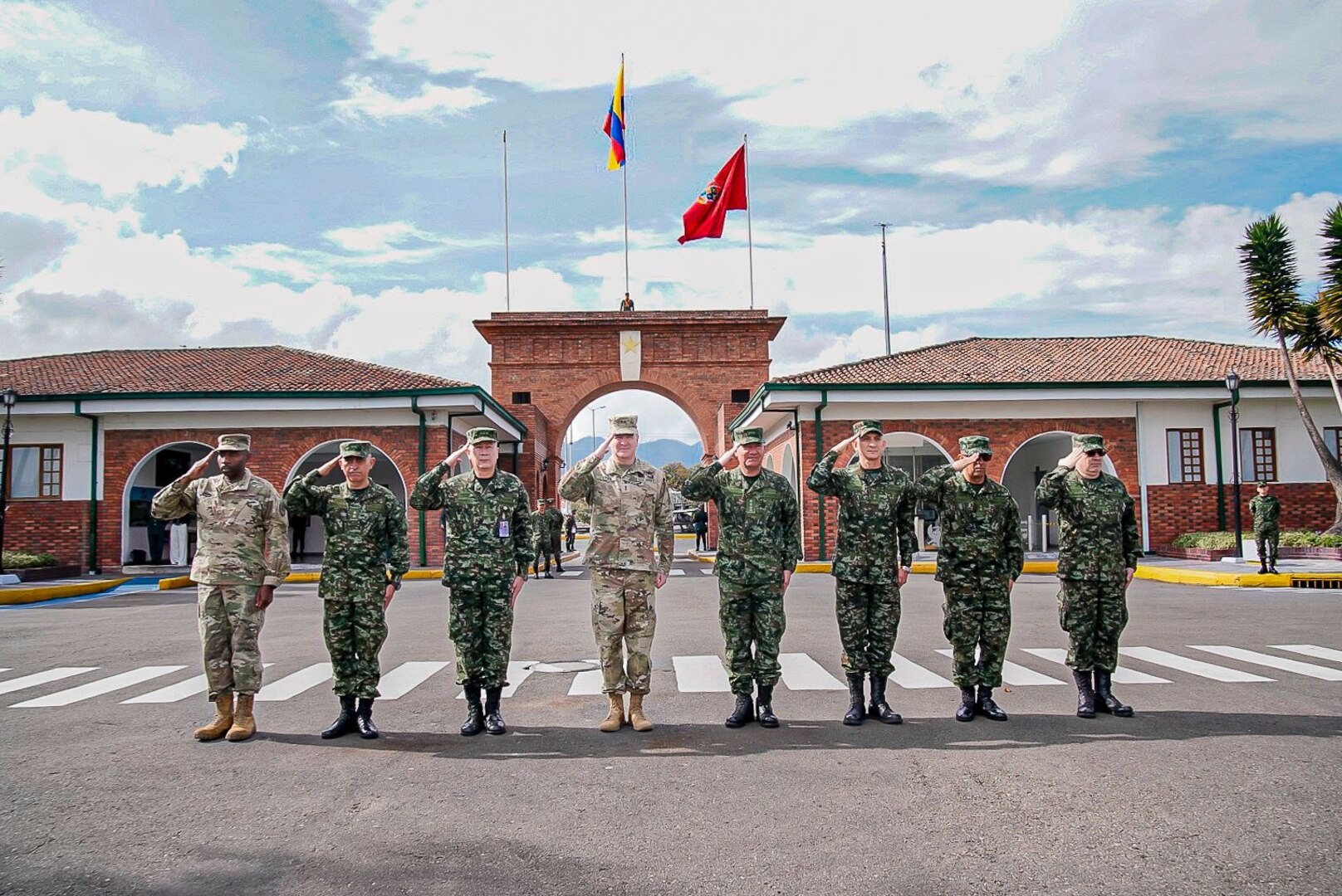 US Colombian Armies Fortify Partnership During Staff Talks National