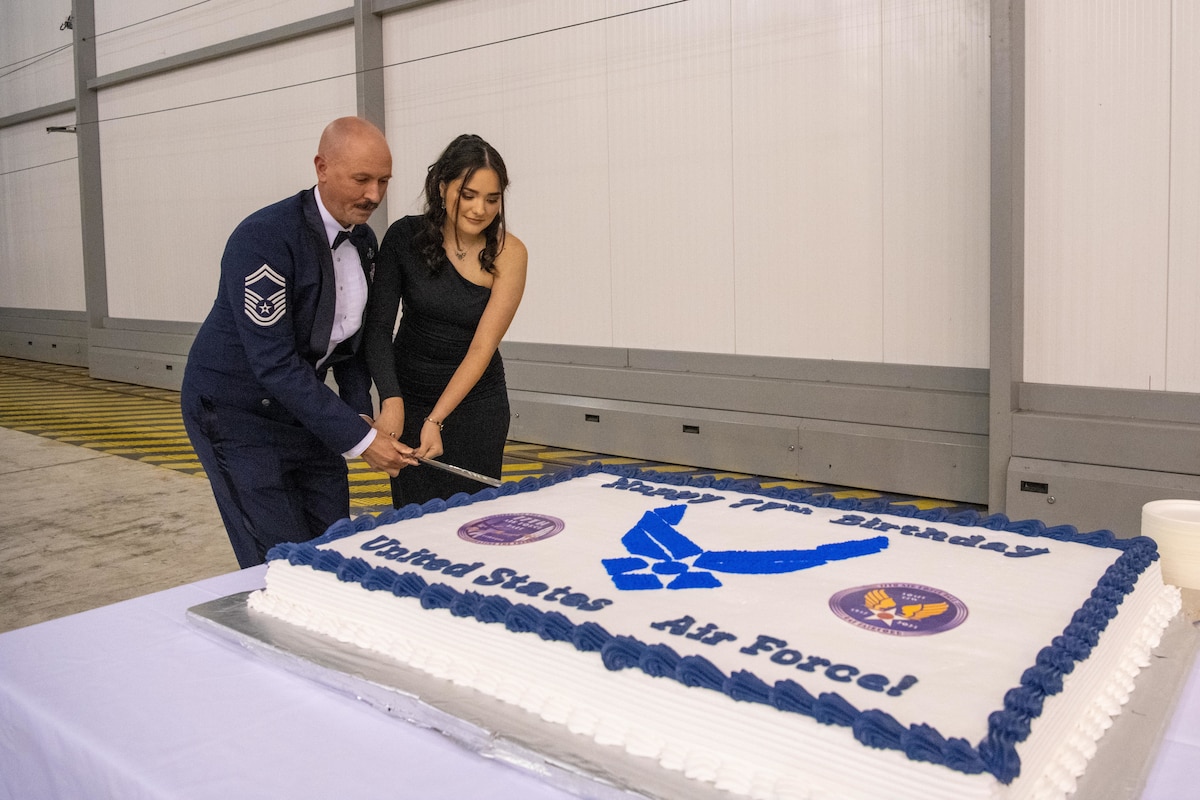 Pathfinders celebrate U.S. Air Force's 77th birthday with Air Force ...