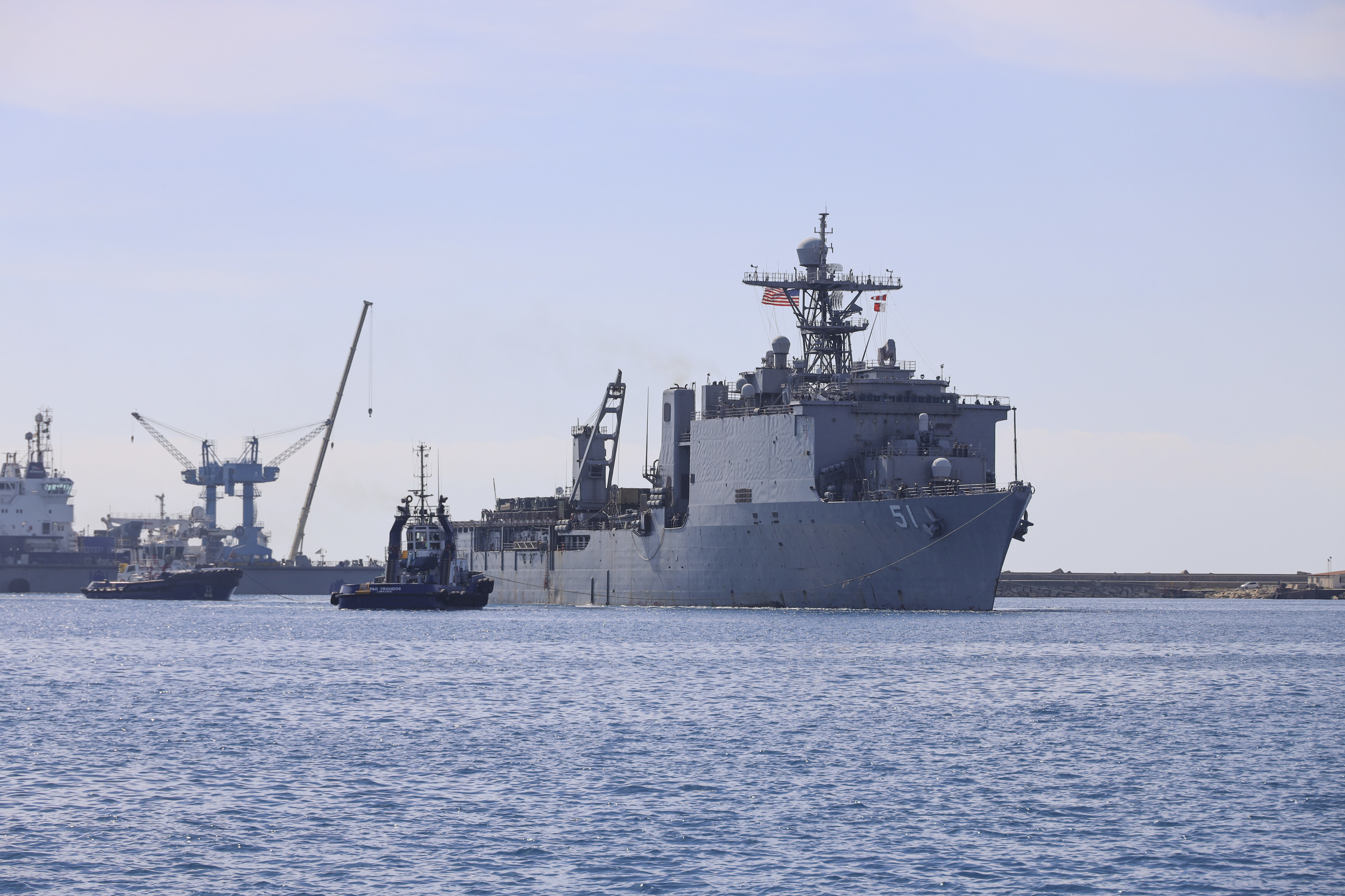 USS Oak Hill arrives in Limassol for Mid-Deployment Voyage Repair ...