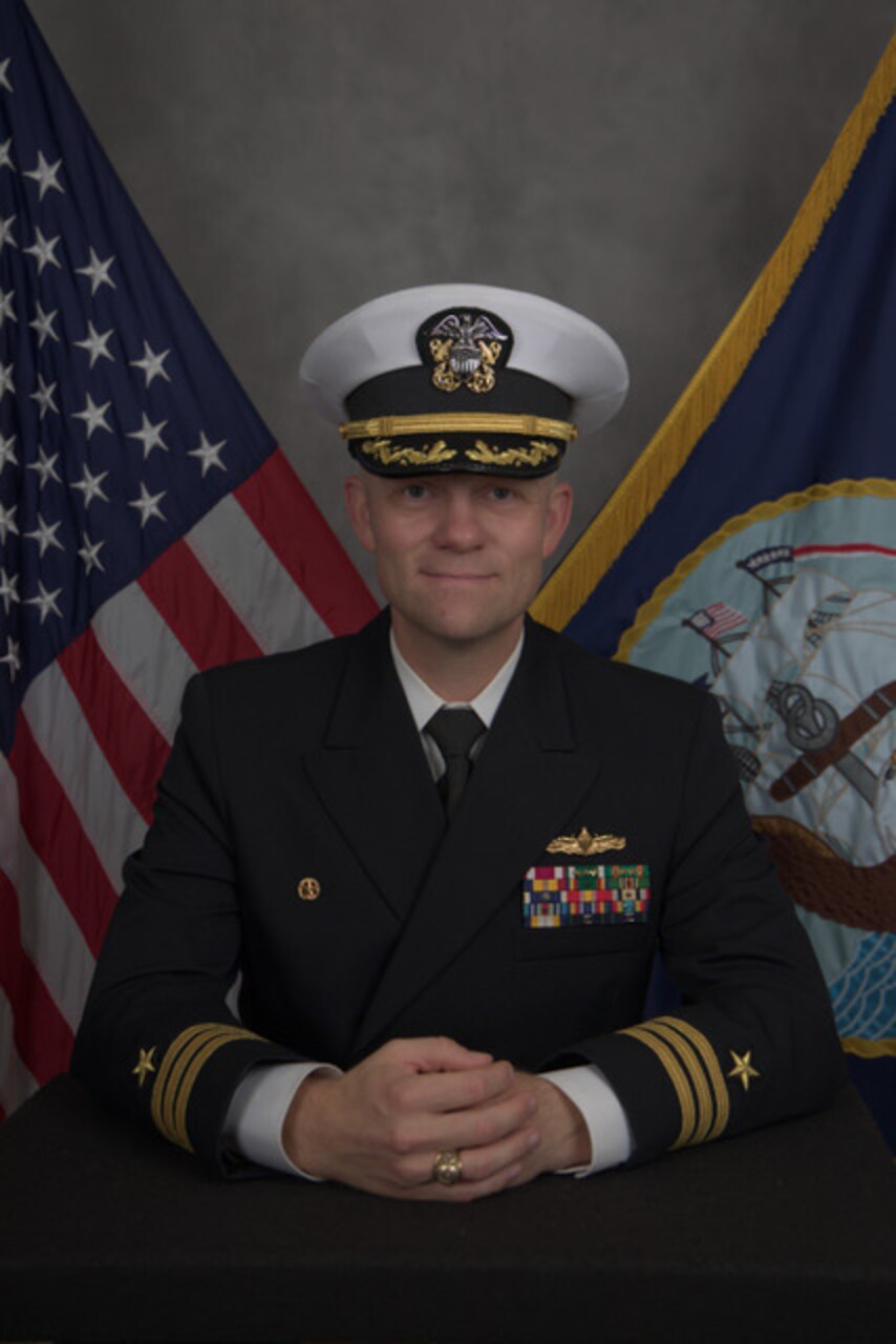 COMMANDING OFFICER, USS CARNEY (DDG 64) > Commander, Naval Surface ...