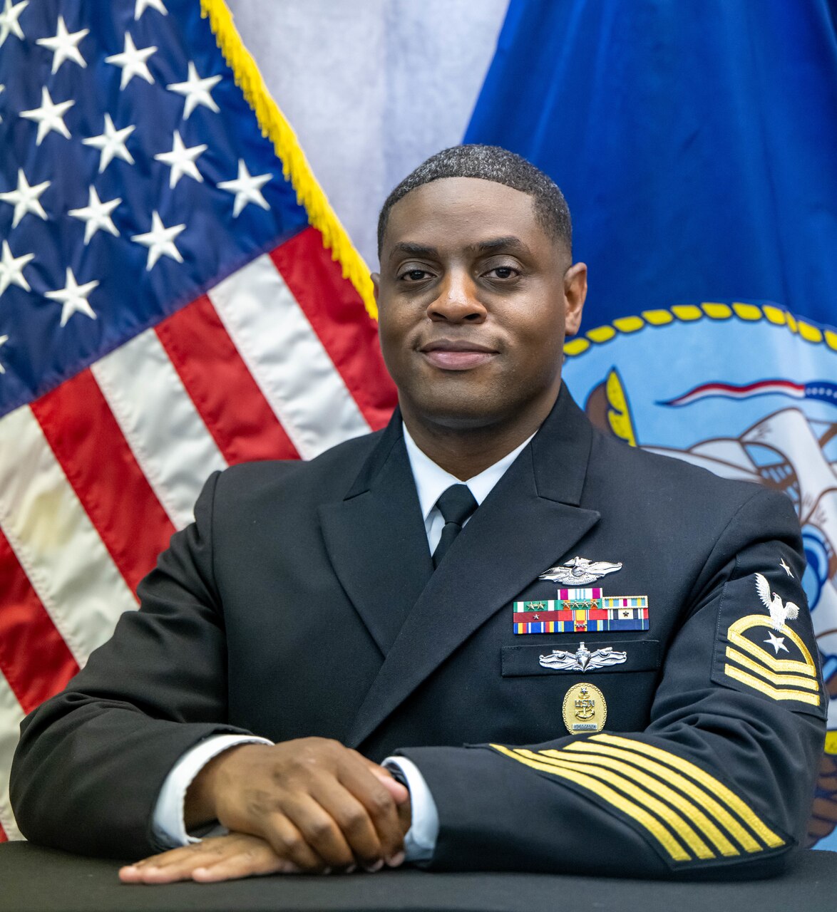 CMDCS > Commander, U.S. Navy Region Korea > Bio Detail