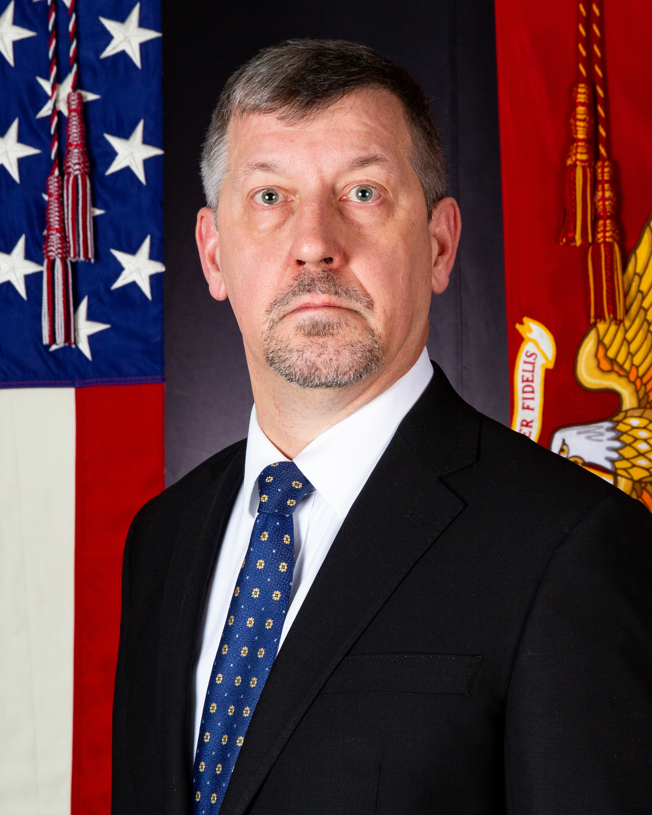 Stephen M. Hoyle > Plans, Policies and Operations > Biography