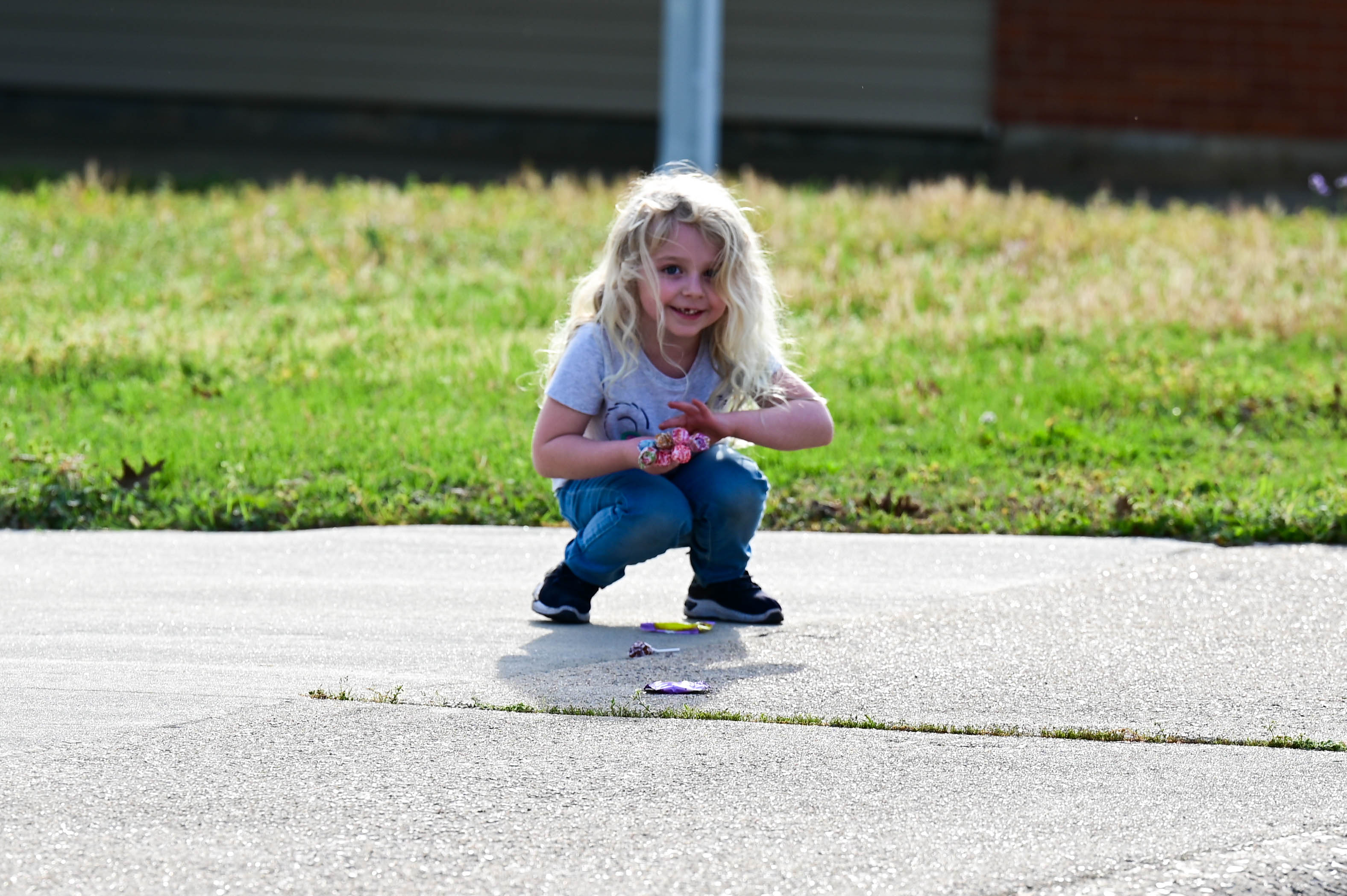 TLR kicks off Month of the Military Child with the Purple Up parade ...