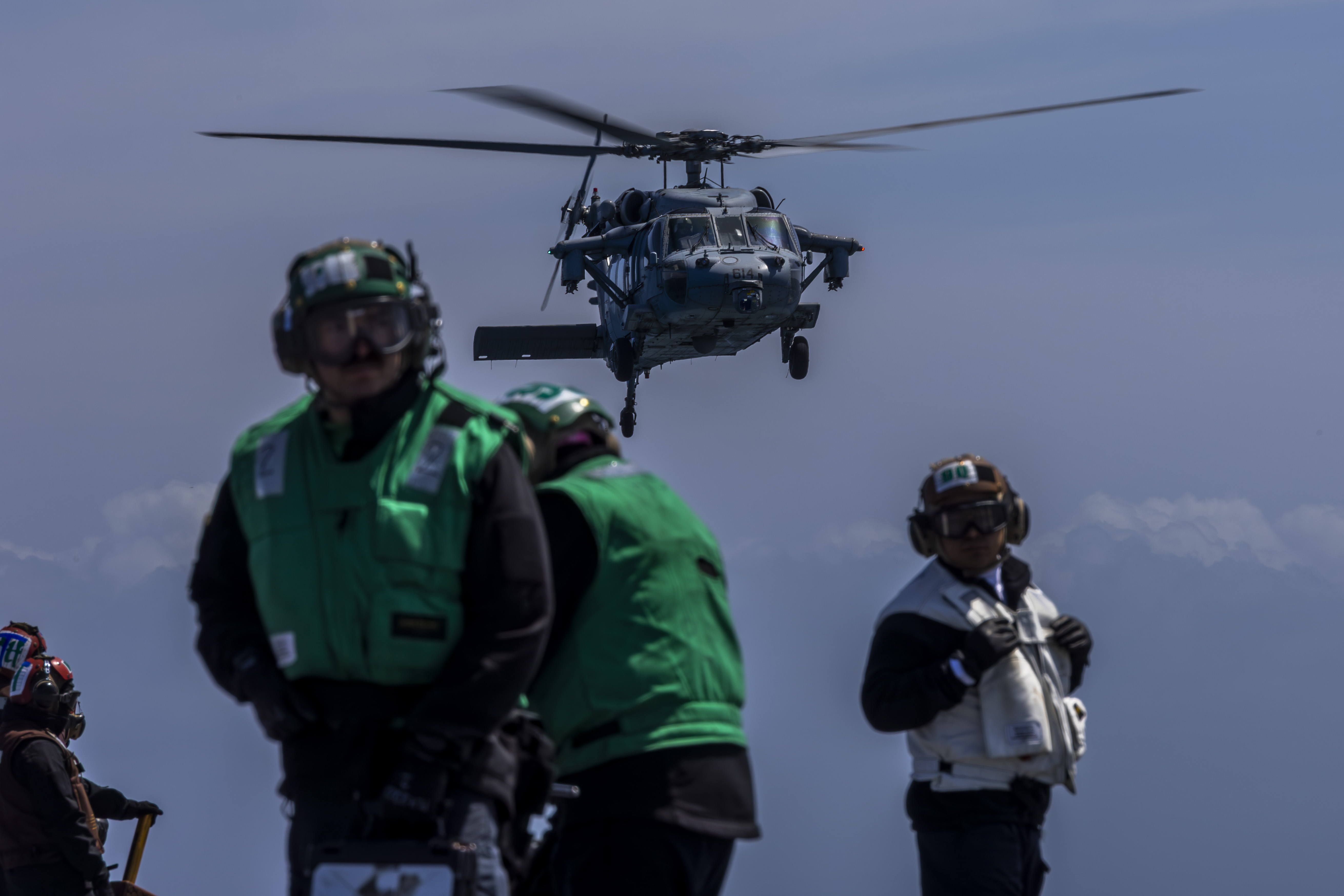USS Abraham Lincoln conducts ammunition transfer