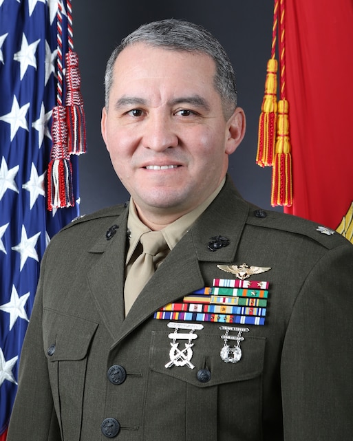 Lieutenant Colonel Jeffrey J. Barnes > 2nd Marine Aircraft Wing ...