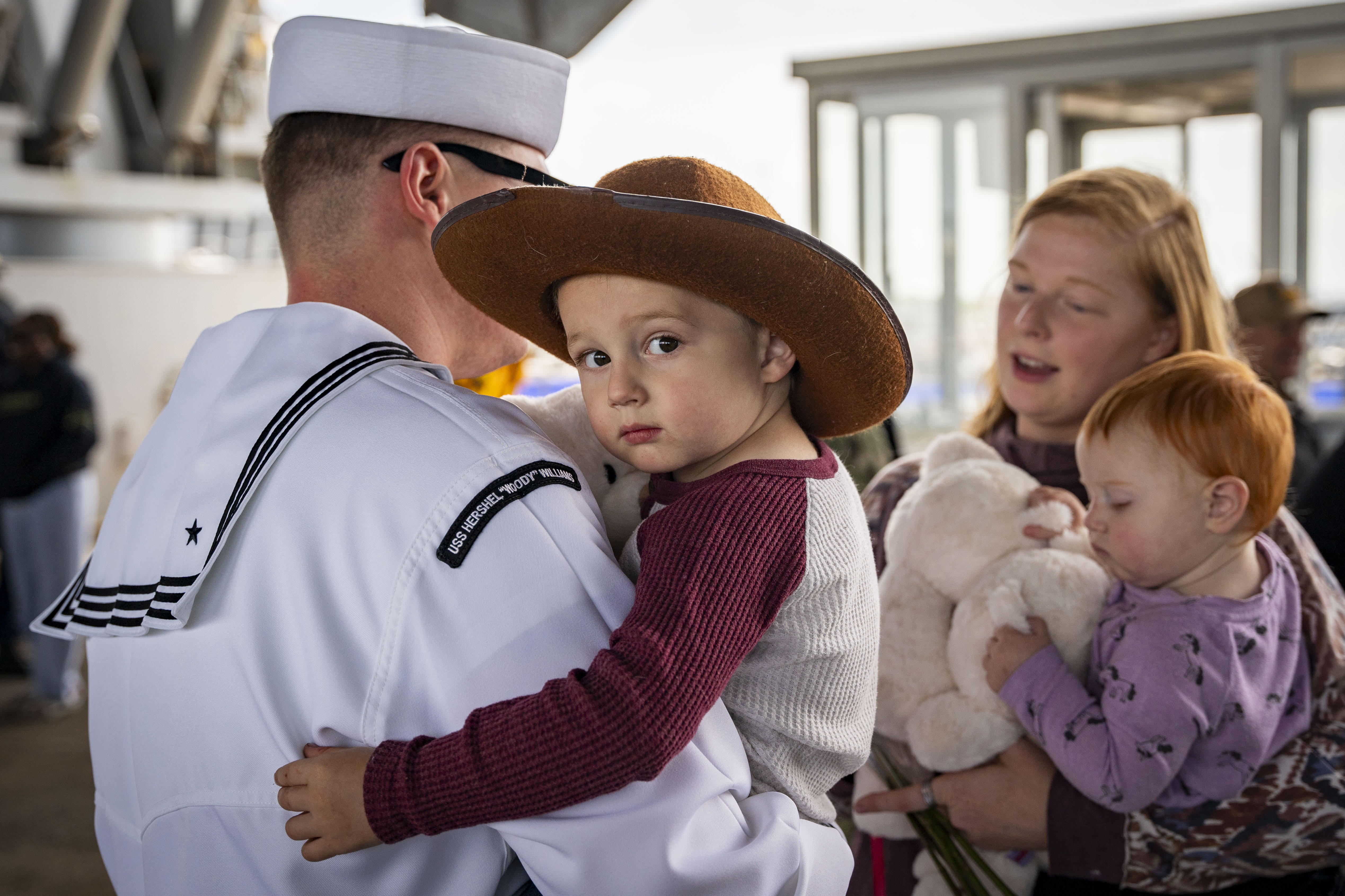 USS Hershel “Woody” Williams Returns to Norfolk from Forward Deployment ...