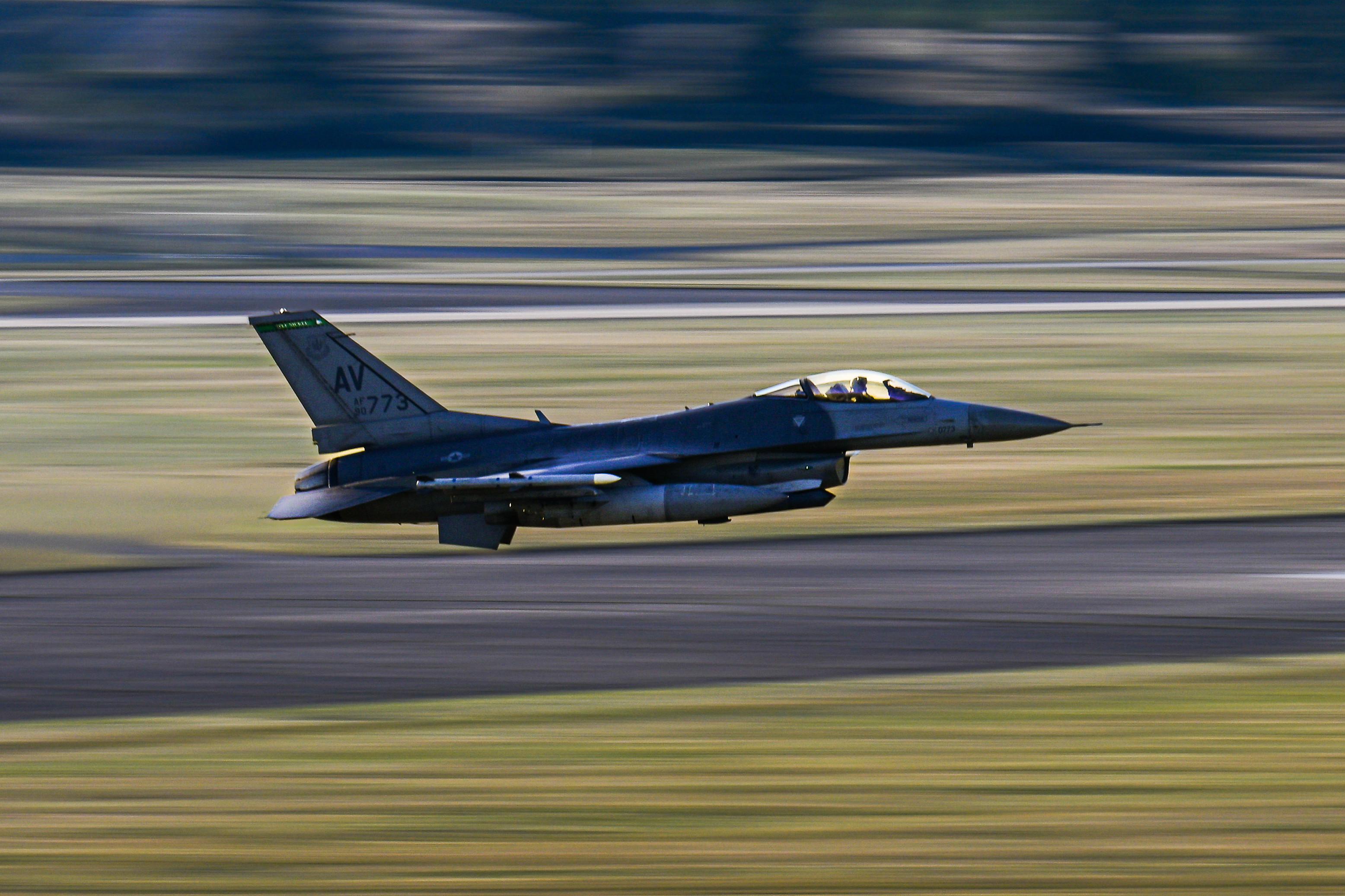 Combat Archer UK Week 1 > Aviano Air Base > Display