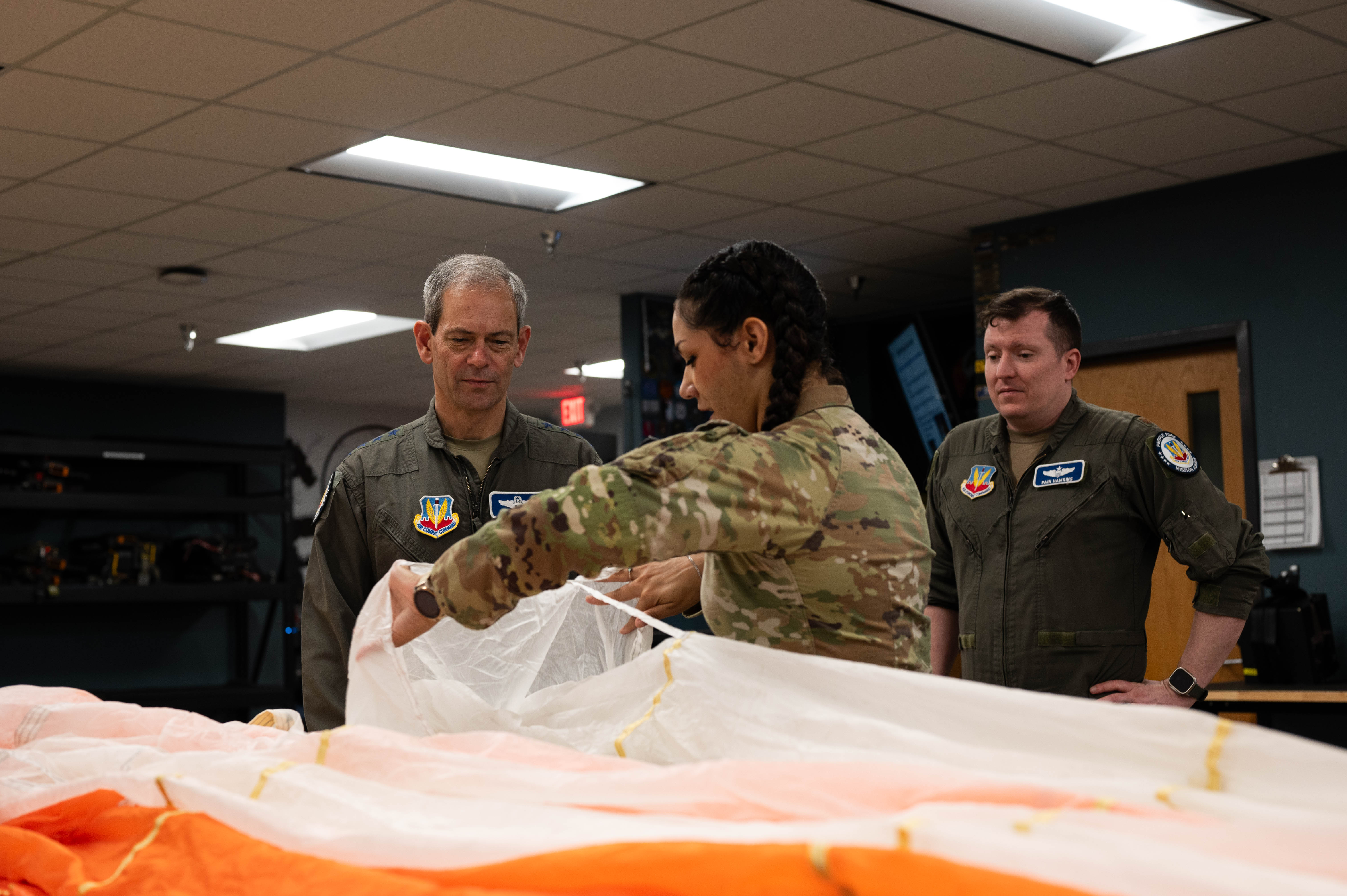 ACC commander visits Laughlin > Laughlin Air Force Base > Display