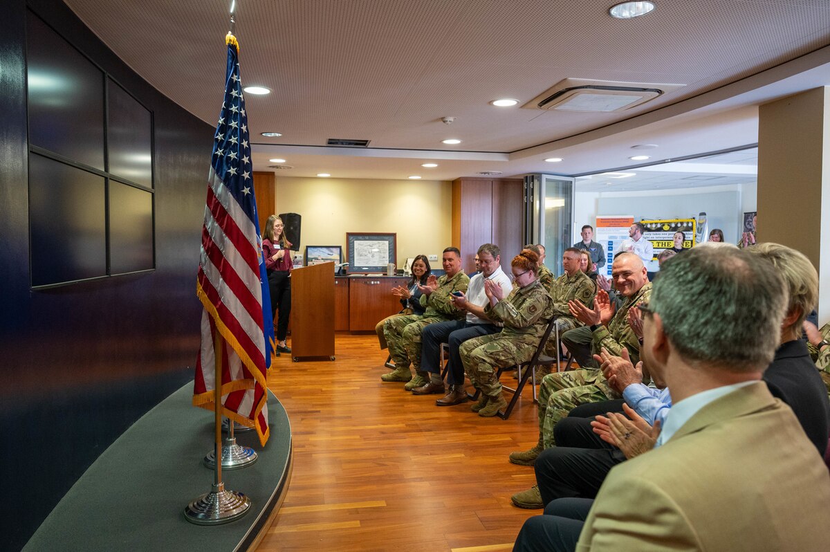 86 AW celebrates community partnership through Honorary Commander ...