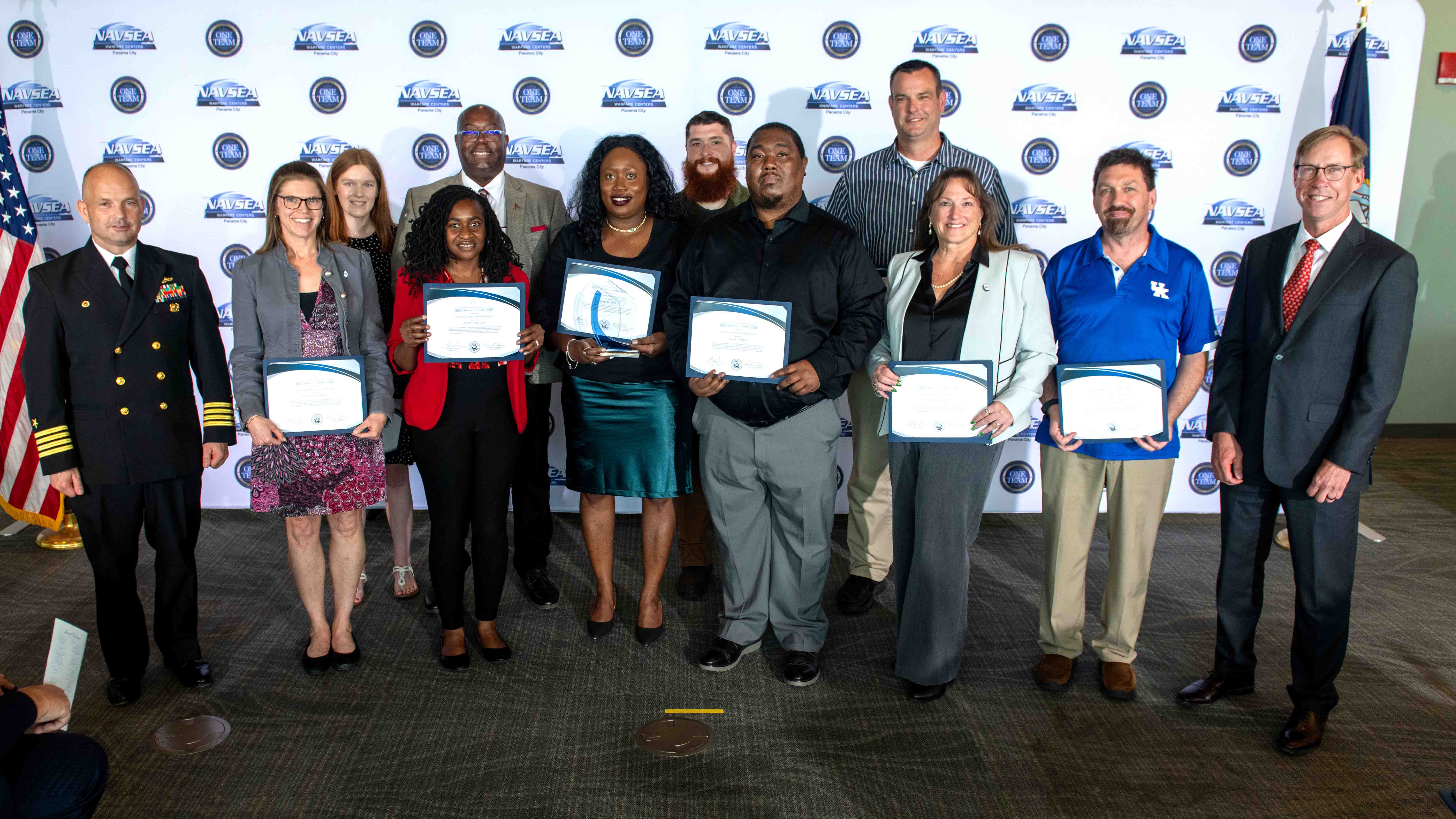 NSWC PCD recognizes top performers at 2024 annual awards ceremony ...