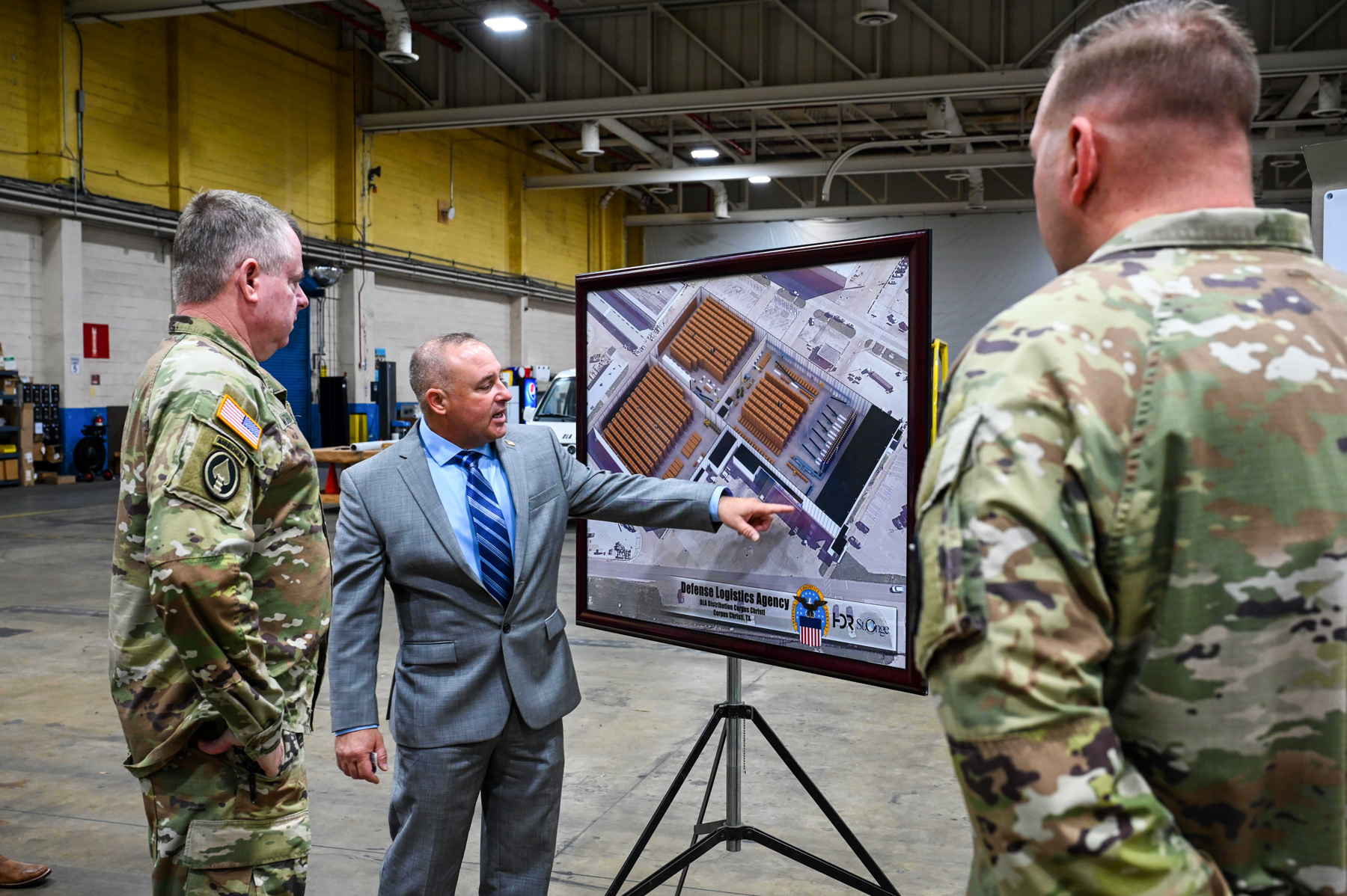 DLA Distribution Corpus Christi showcases capabilities to AMC leader ...