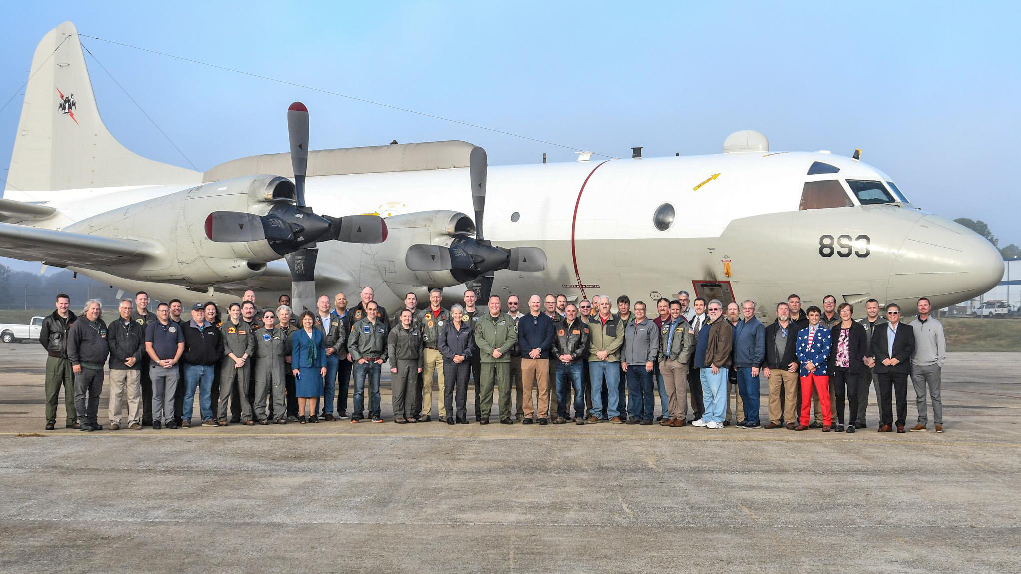 Program Office Celebrates Final Visit by EP-3E ARIES II Aircraft ...