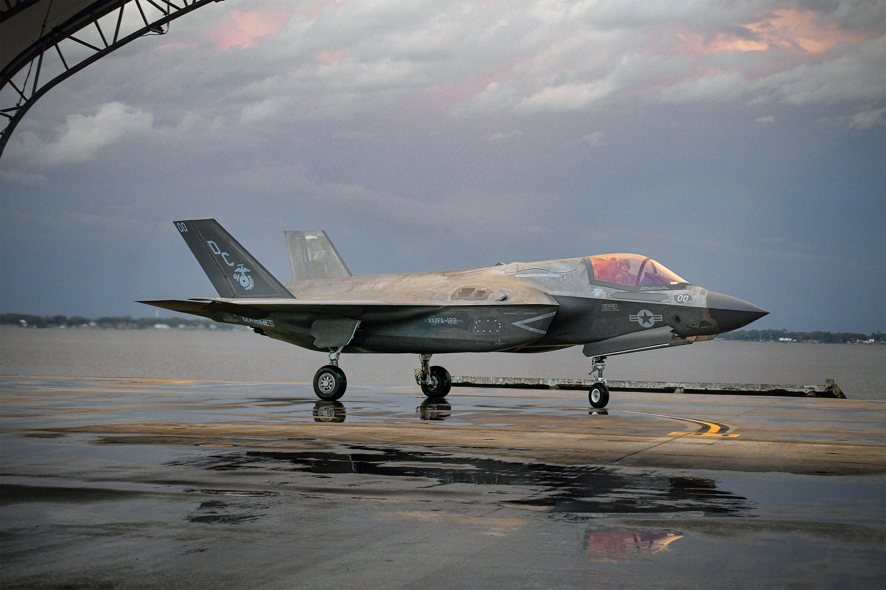 FRCSE Inducts First F-35B and F135 Power Module for Depot-Level Work ...