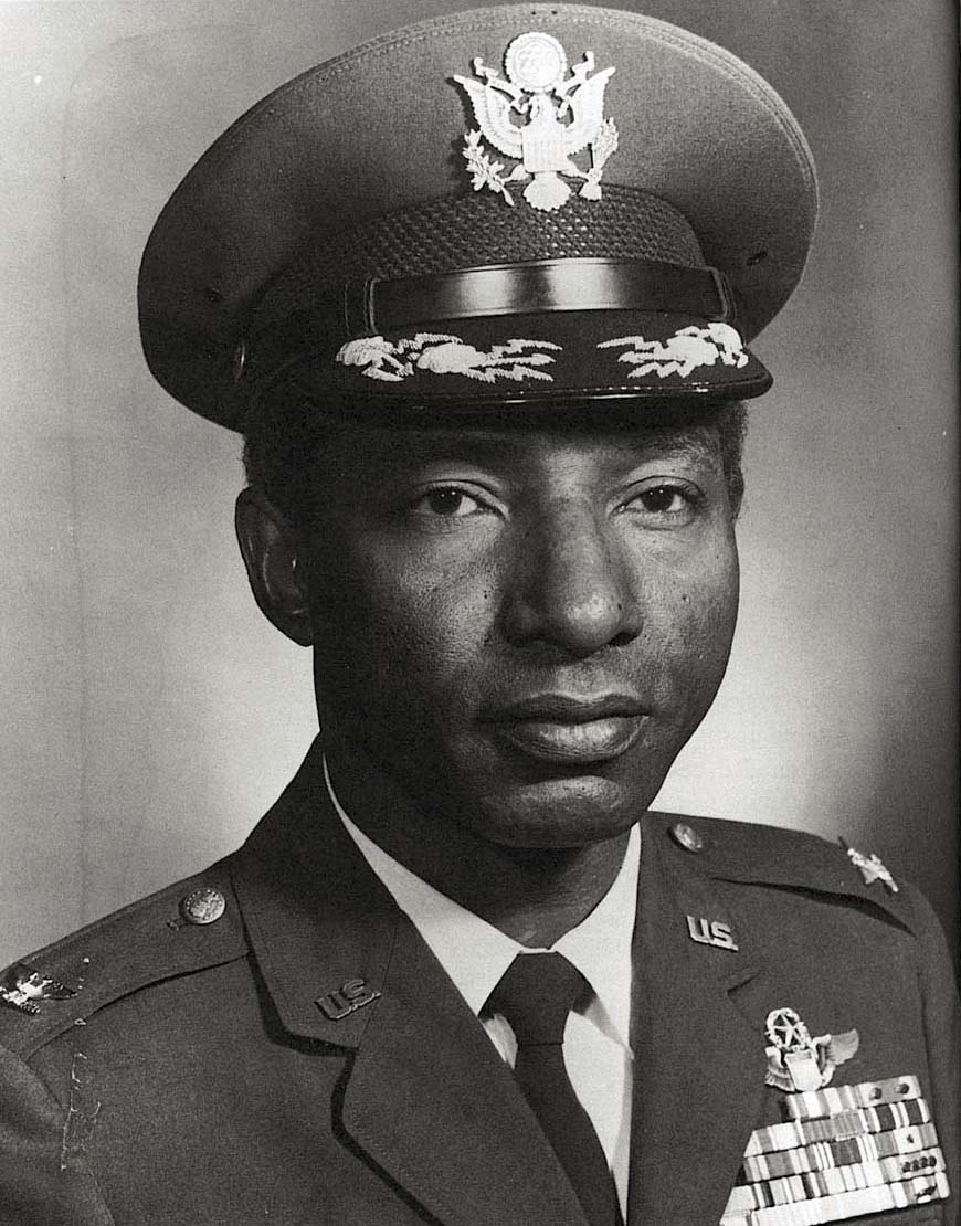 The skies have no preference – Black American fighter pilots in the ...