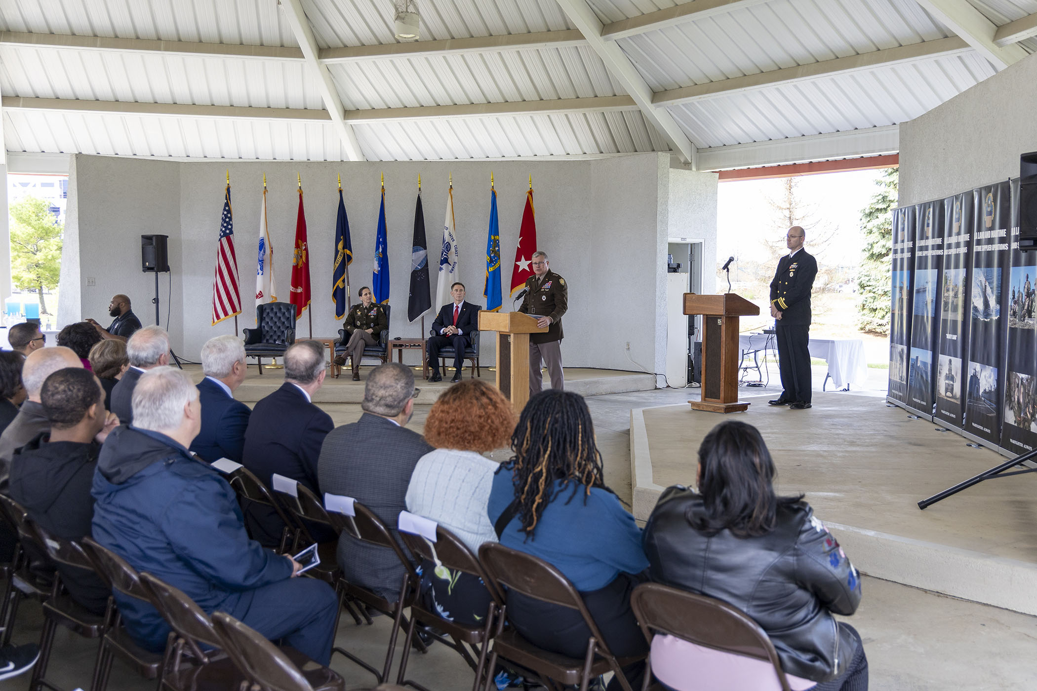 DSCC’s commanding general departs for Army Materiel Command