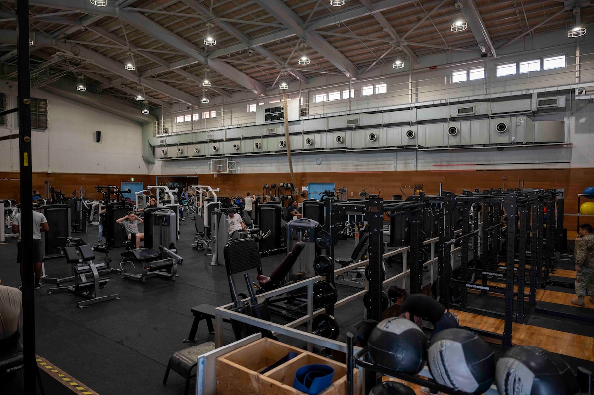 374 FSS fitness center refresh > Yokota Air Base > Article Display