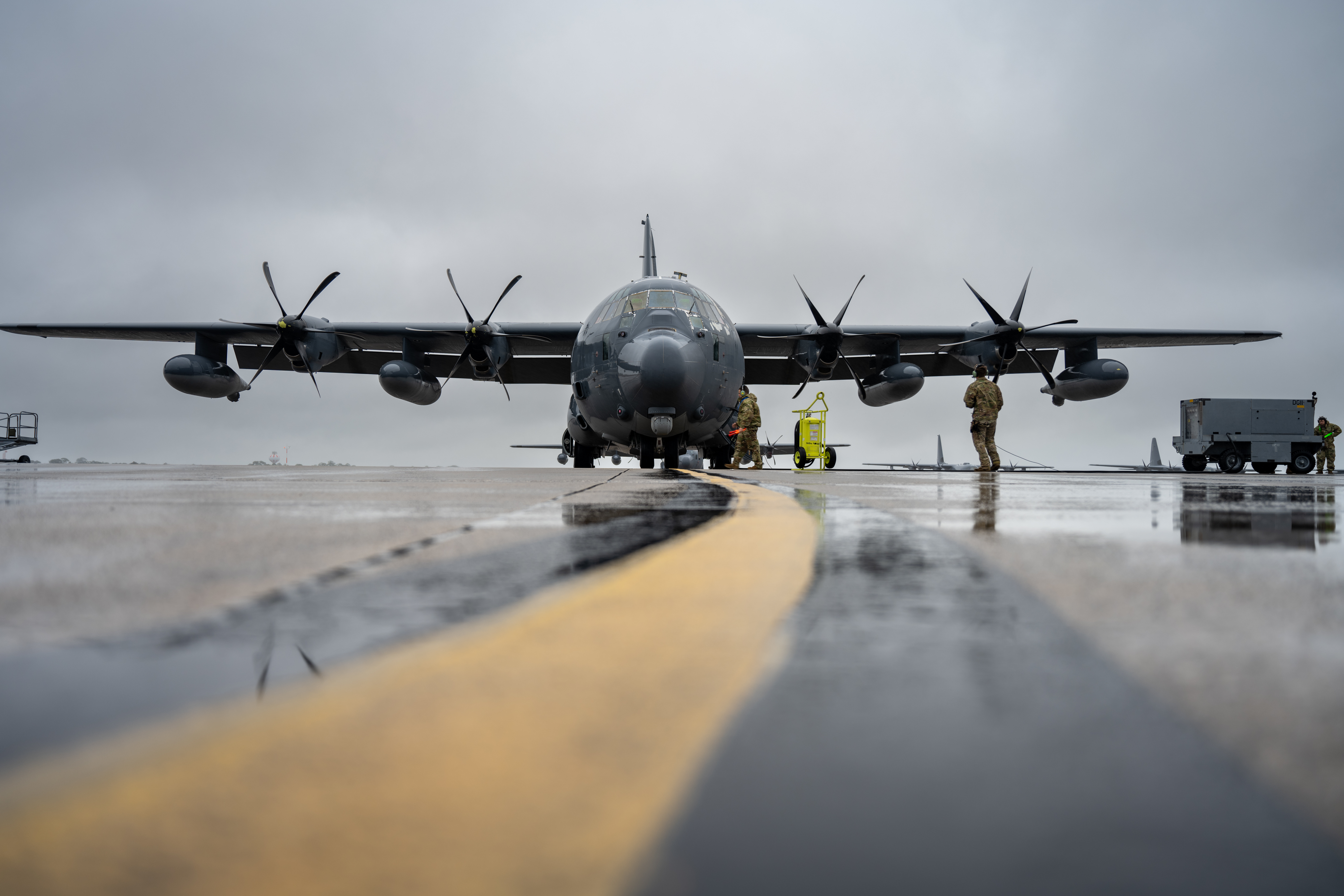 Marshaling the mission: The maintainers who launch the fight > Hurlburt ...