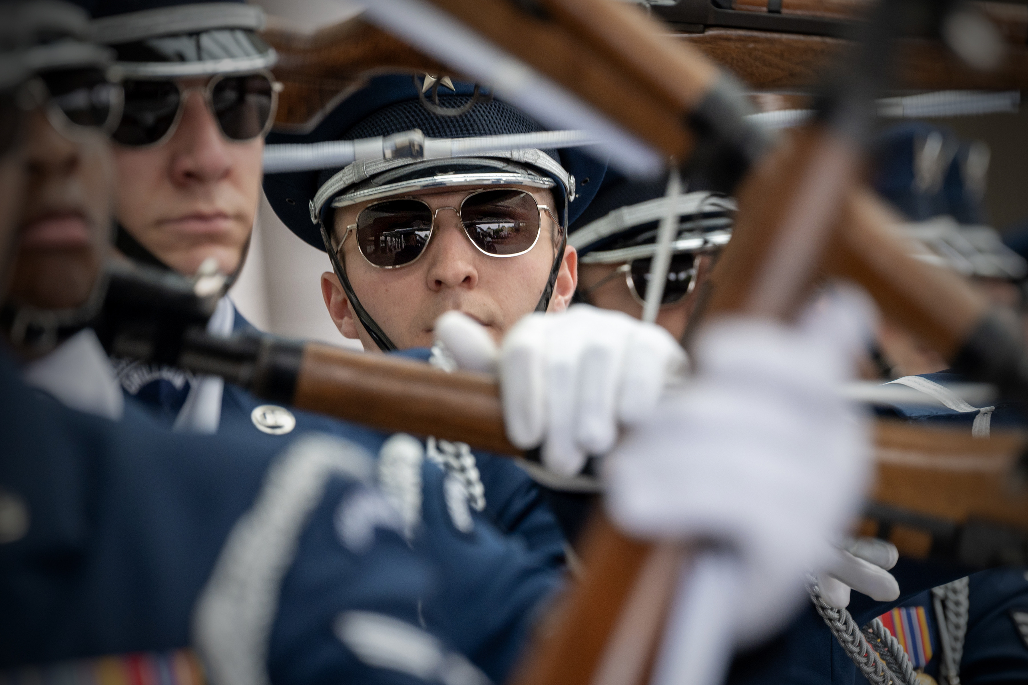 U.S. Air Force Honor Guard Drill Team honors tradition in ceremonial ...